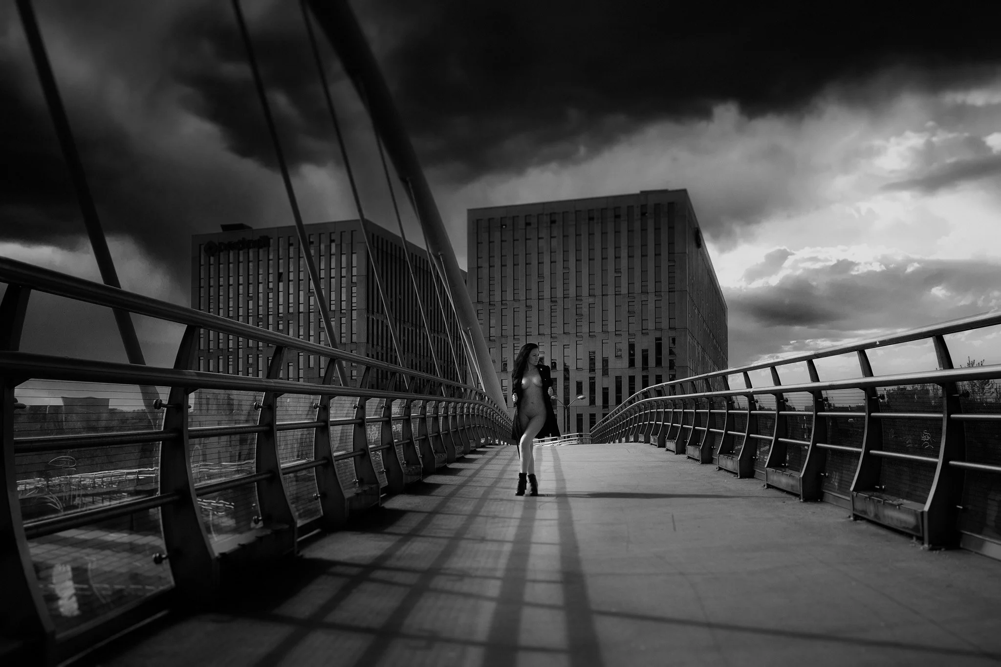 Akt kobiecy w mieście | Kobiece akty Katowice | am-fotografia — am ...