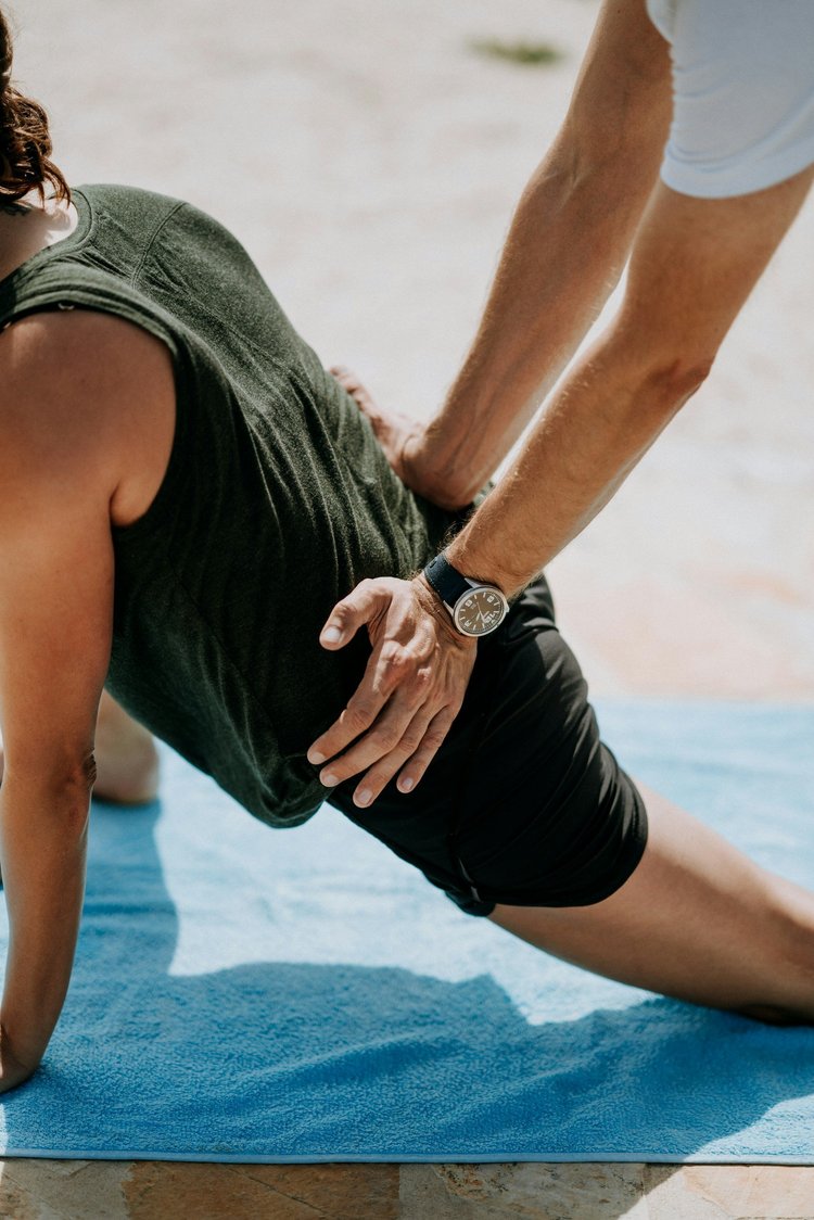 5 Best Exercises for Sacroiliac Joint Pain | Physiotherapists in ...