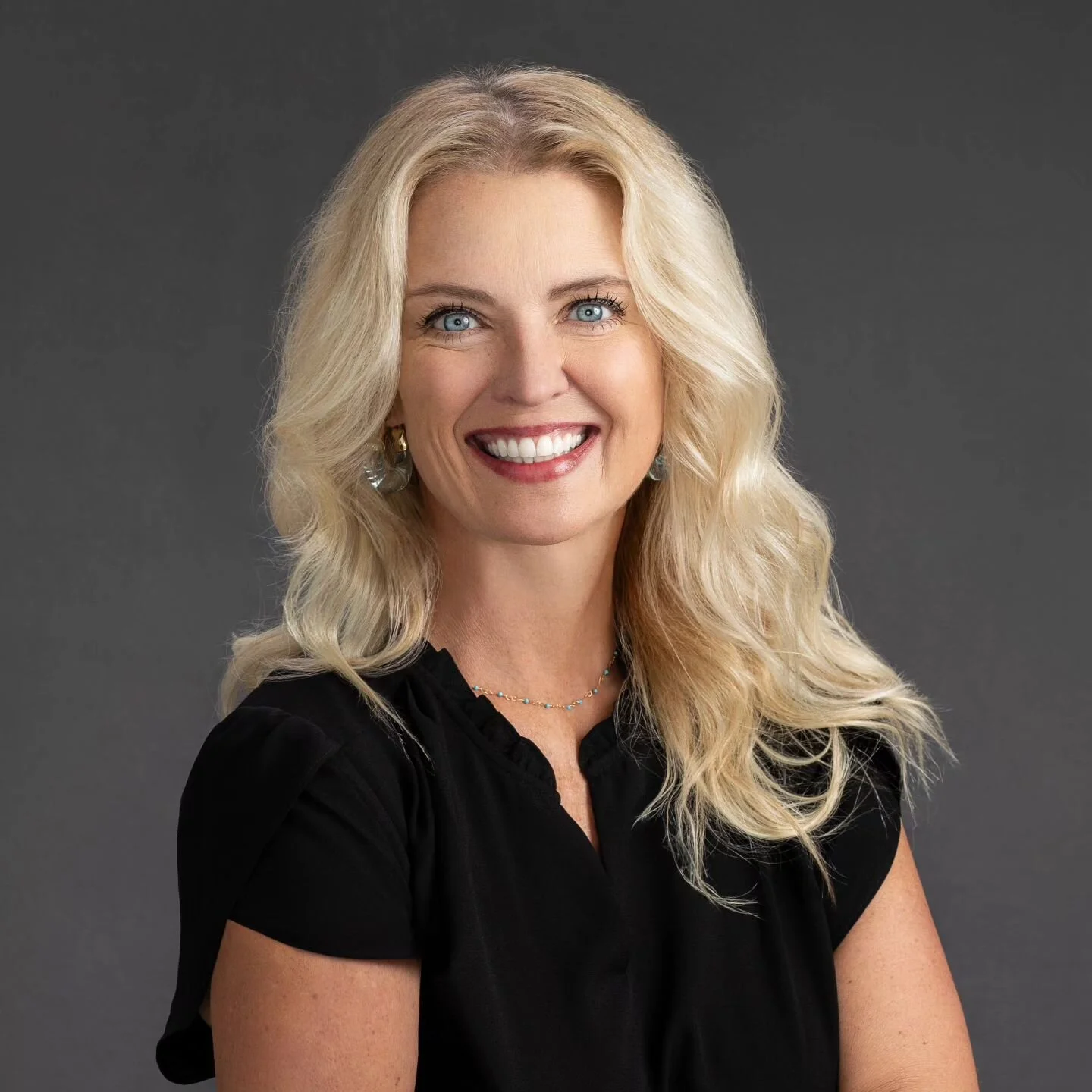 Portraits with Annie | Boise Headshot Photographer