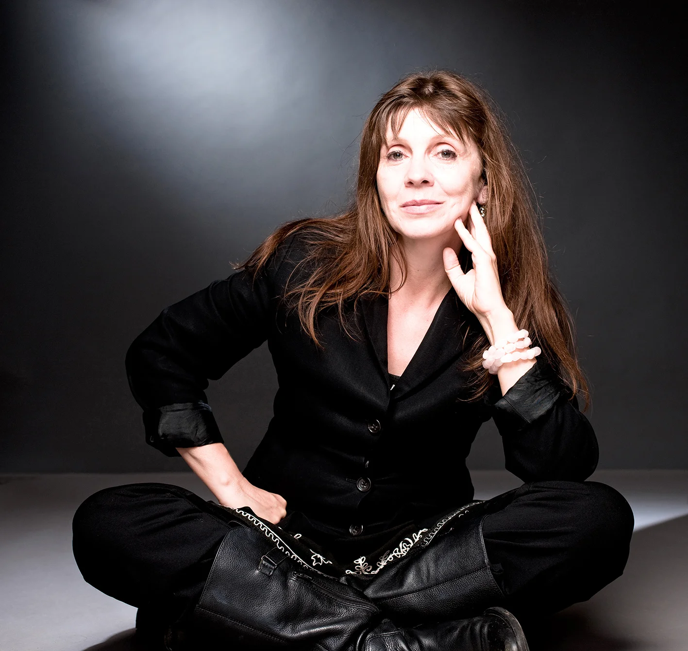 DOS WORLDS — Maya MW