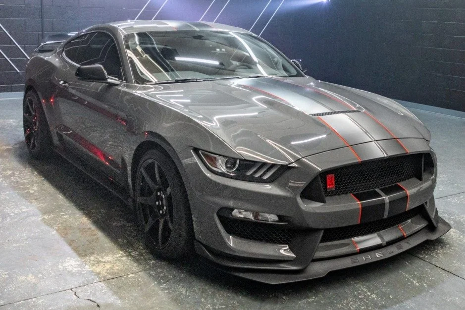2022 Mustang Gt350 Grey