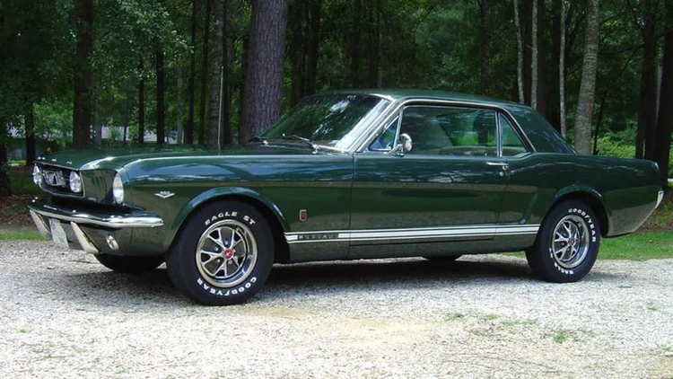Barn fiends? Crooks steal classic muscle cars from 234-year-old farm ...
