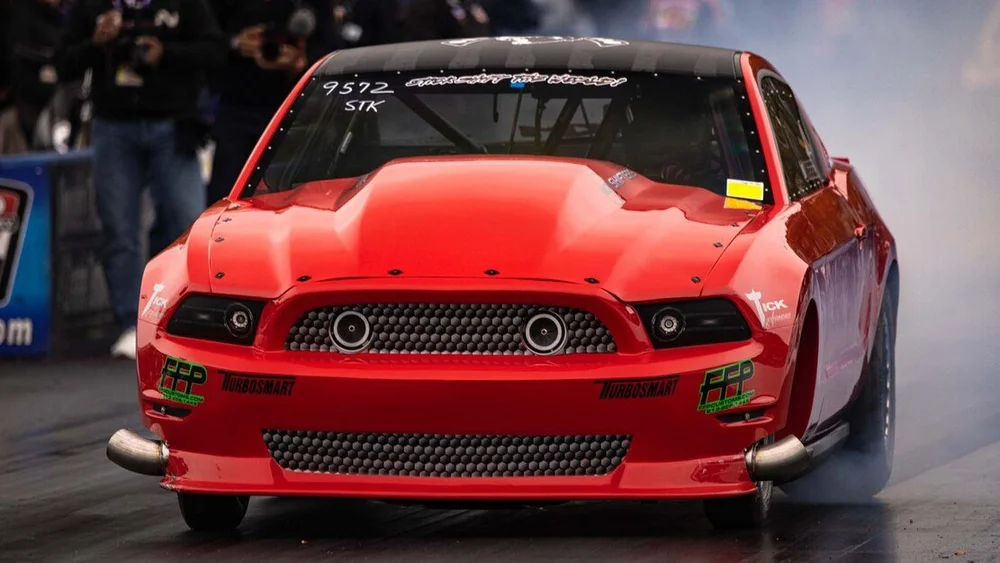 Mustang Drag Racing