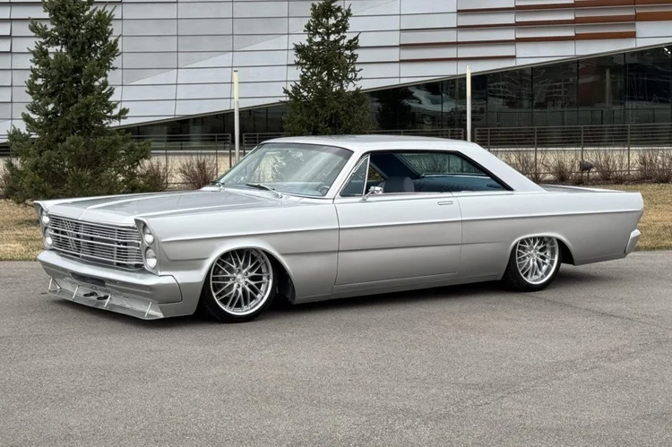 For Sale: 1965 Ford Galaxie 500 Fastback (Brilliant Silver, modified, 5 ...