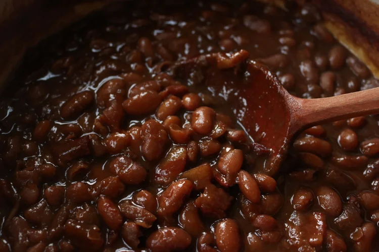 Country Baked Beans: Eating Seasonally — CALICO AND TWINE