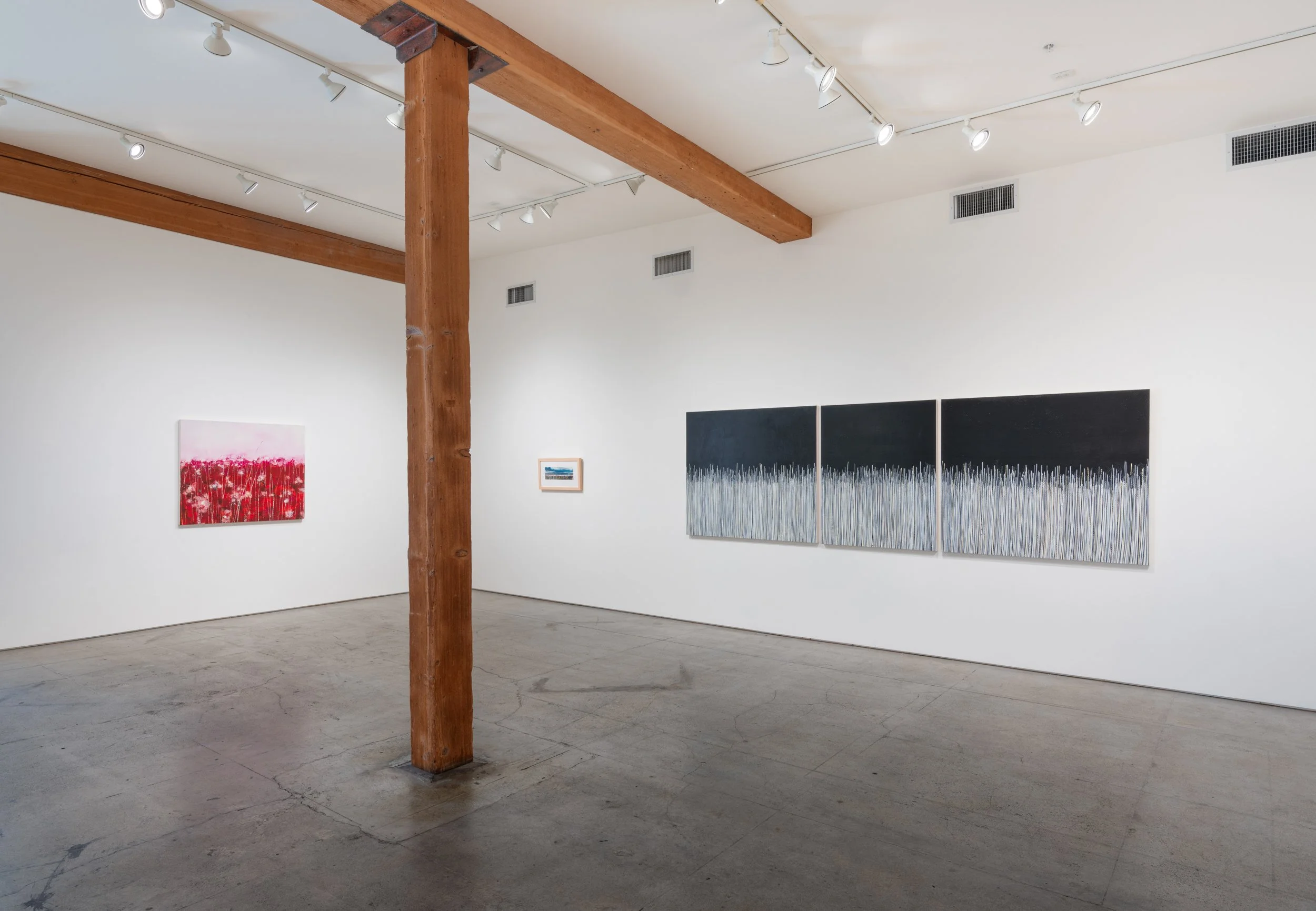 ELIZABETH LEACH GALLERY ELIZABETH LEACH GALLERY