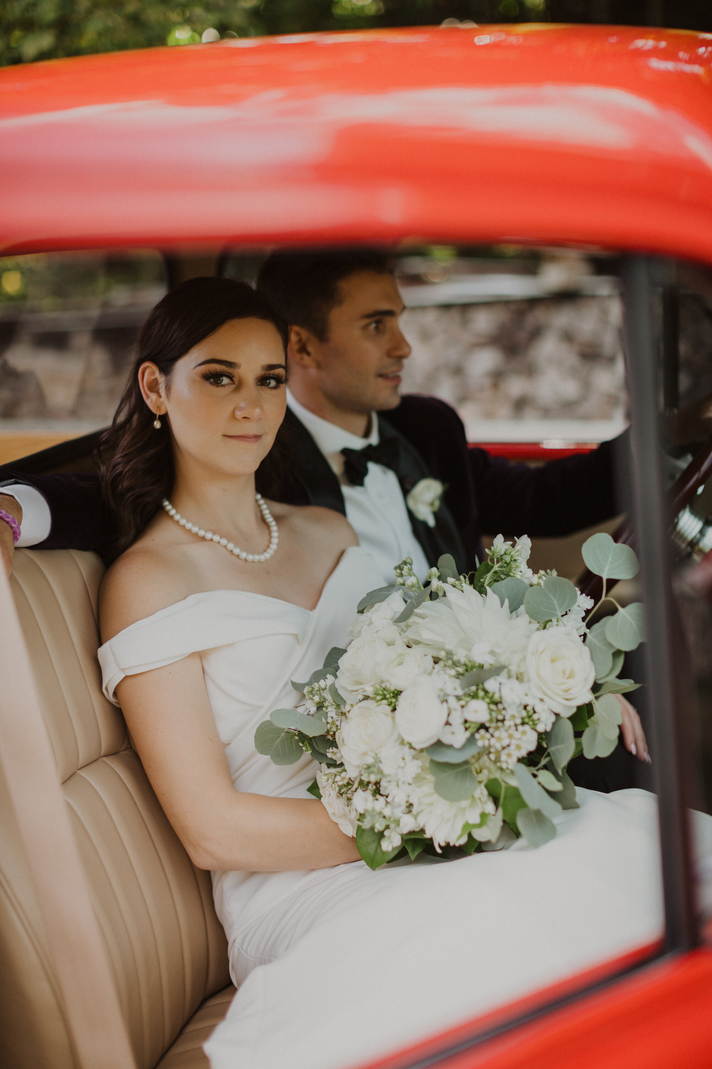 Erin & Darby's Late Summer Wedding in Woodstock, VT — Hayes & Baker ...