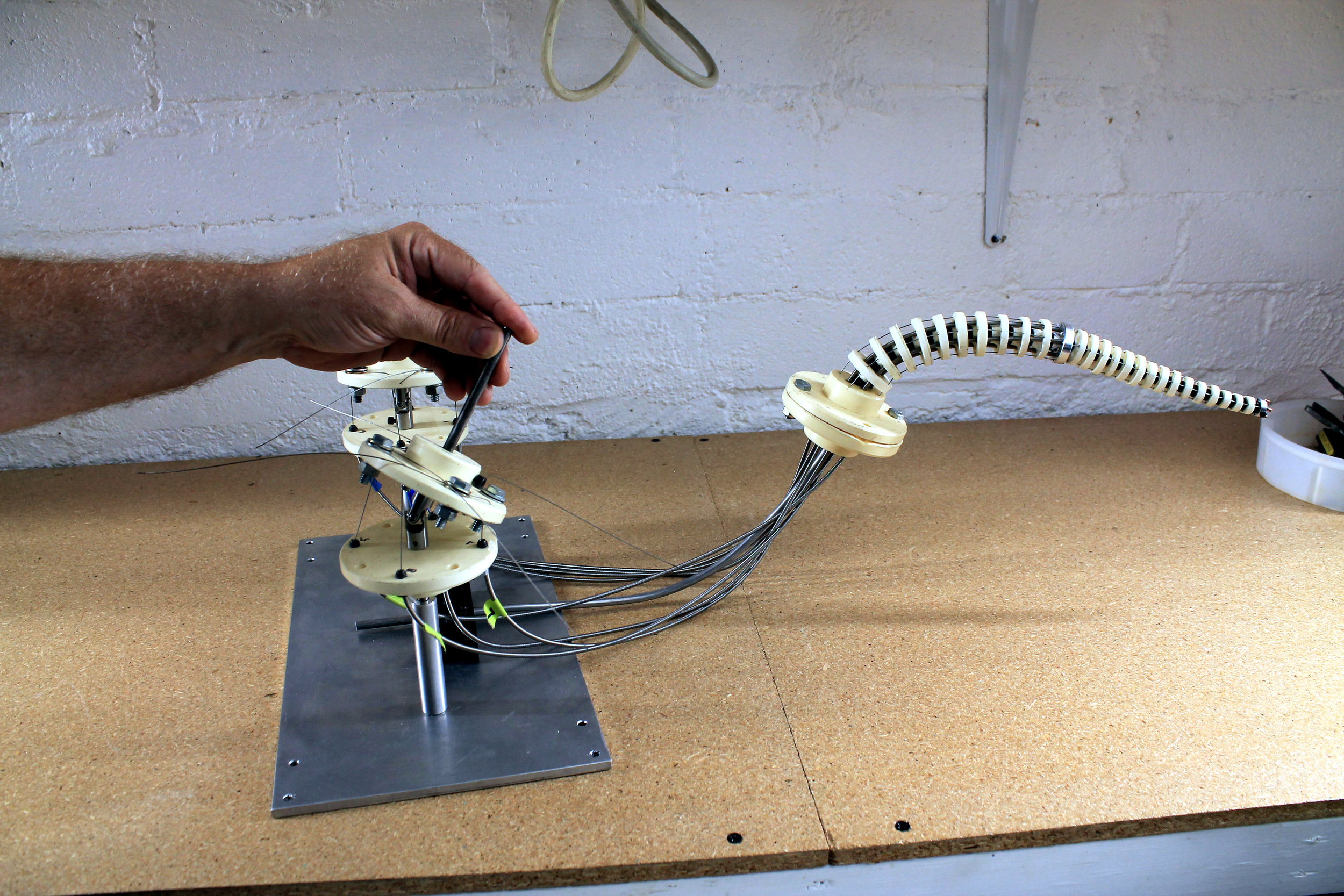 How To Make Animatronics — Poorman's Guide To Animatronics