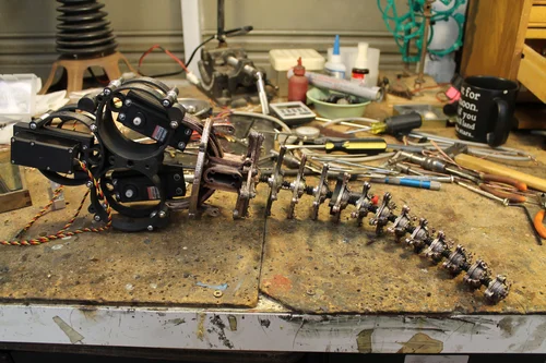 animatronics — How To Make Animatronics — Poorman's Guide To Animatronics