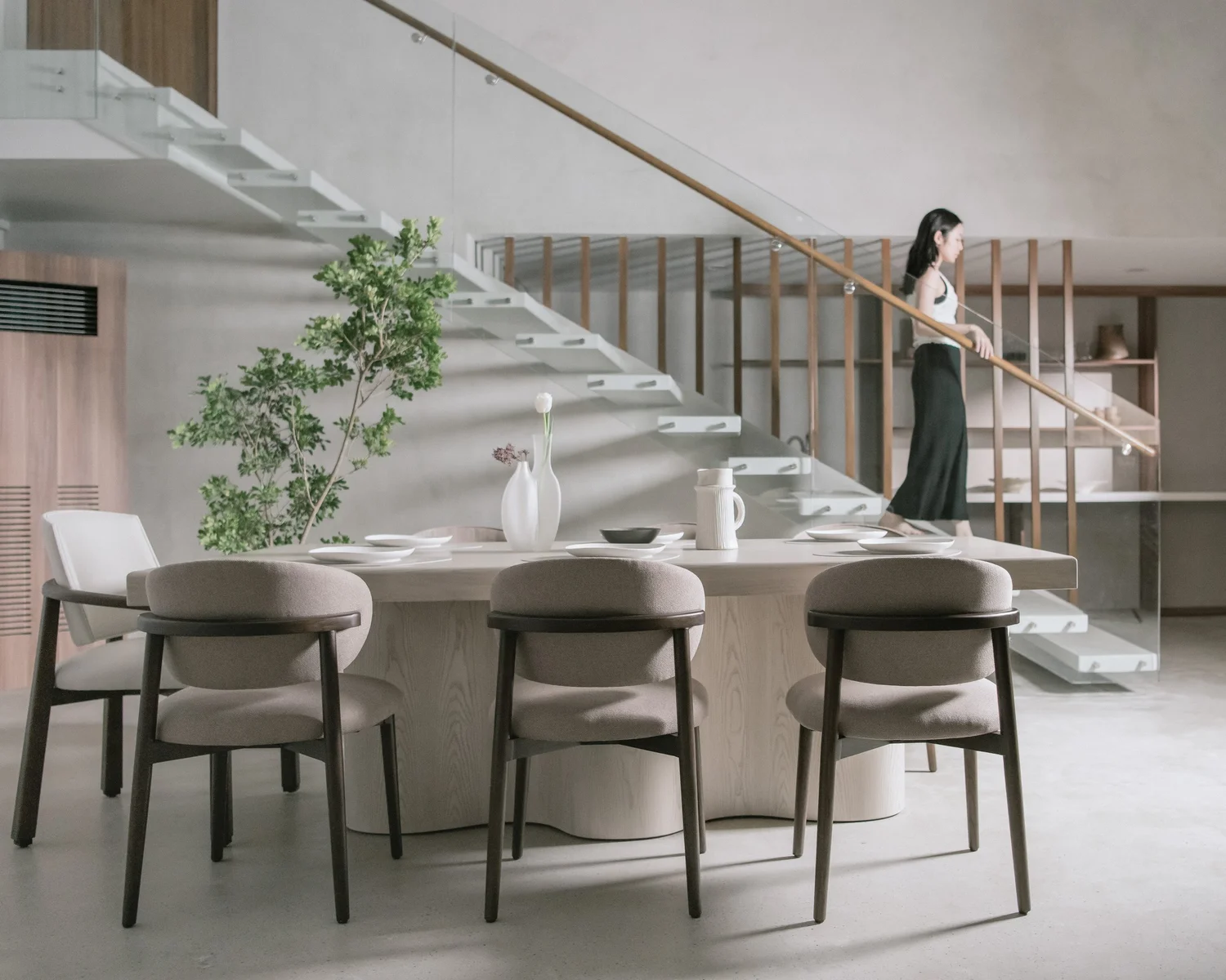 Amust Collection — ALBERO