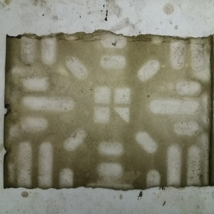 Lizzie Godden - Printing with tiles
