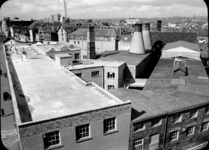 The Poole Studio (plates) — The Virtual Museum of Poole Pottery