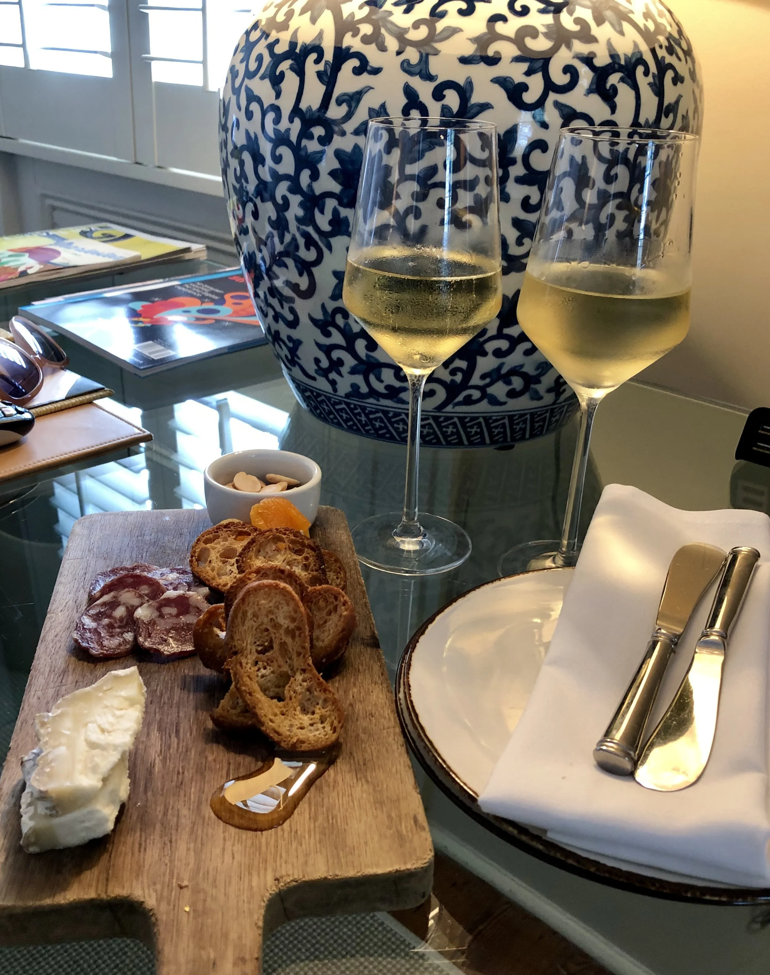 Wandering Charleston + Our Delicious Stay at Zero George — Curated Travel