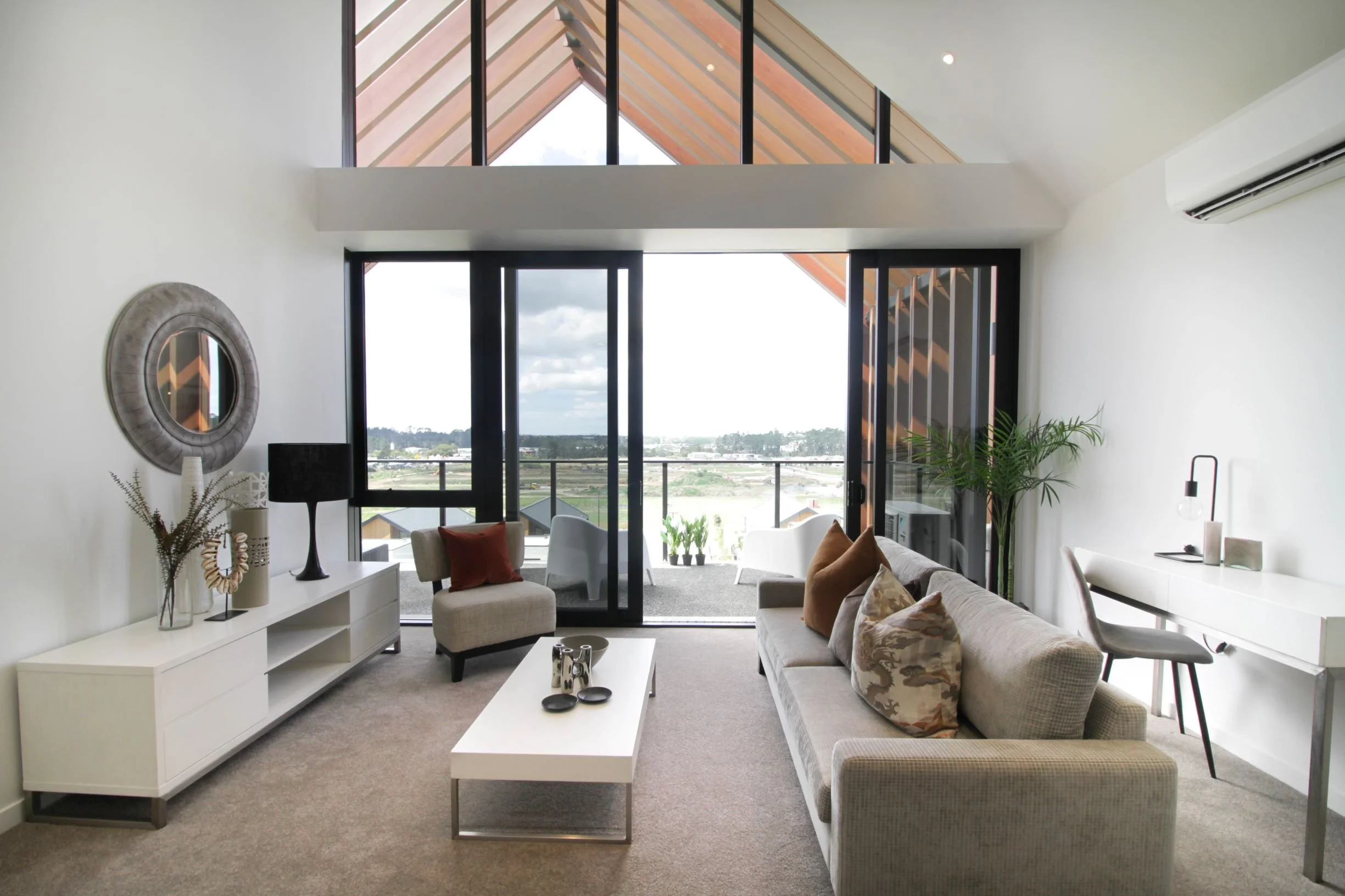 Nobilo Apartments — Country Club Huapai