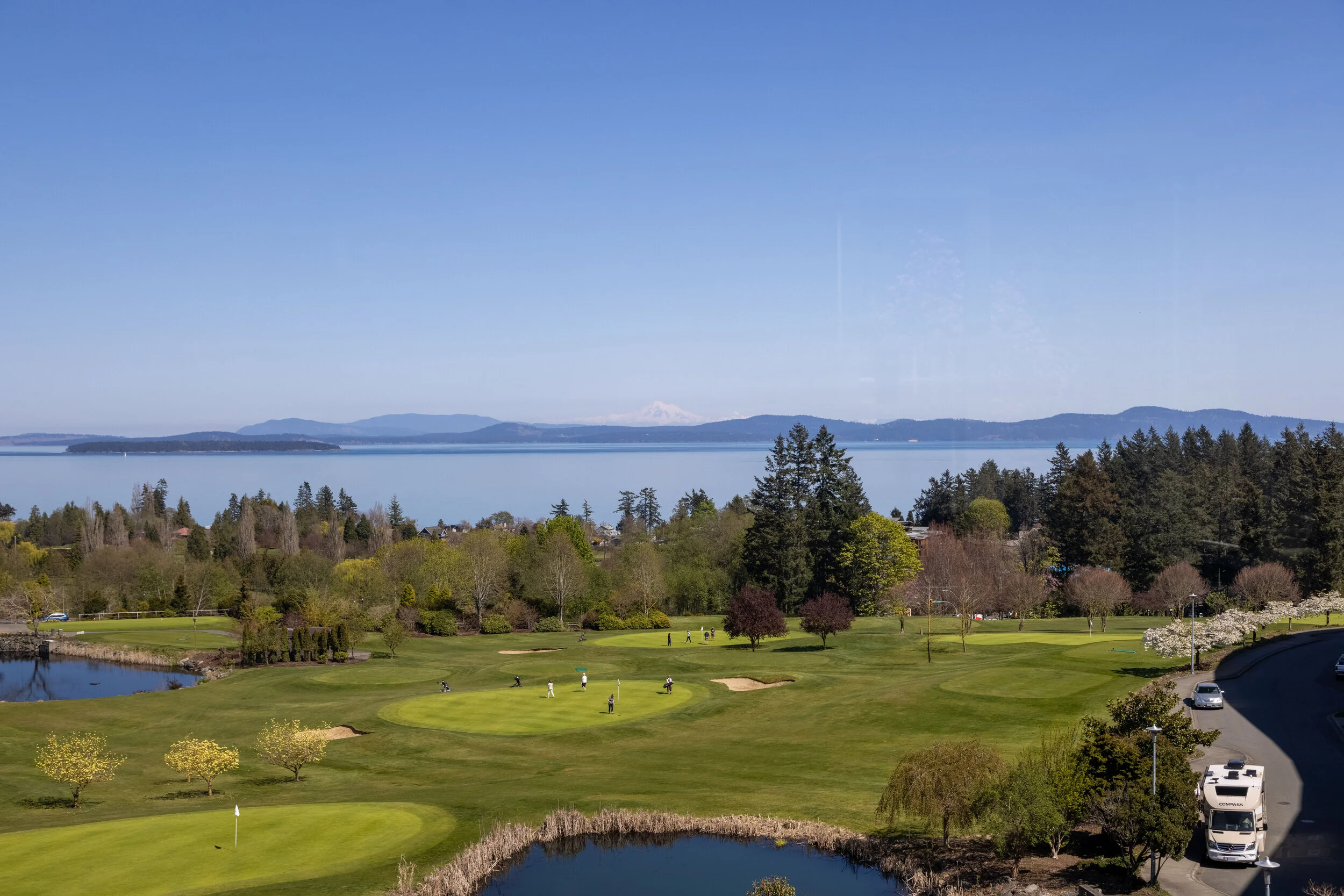 503-5350 Sayward Hill Crescent, Victoria, BC | $1,110,000 — MacLeod ...