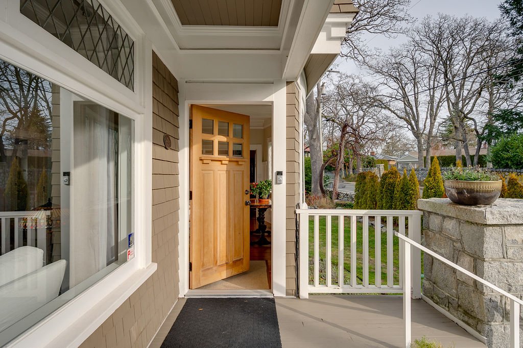 MacLeod Group | Sotheby's Realty Victoria, BC