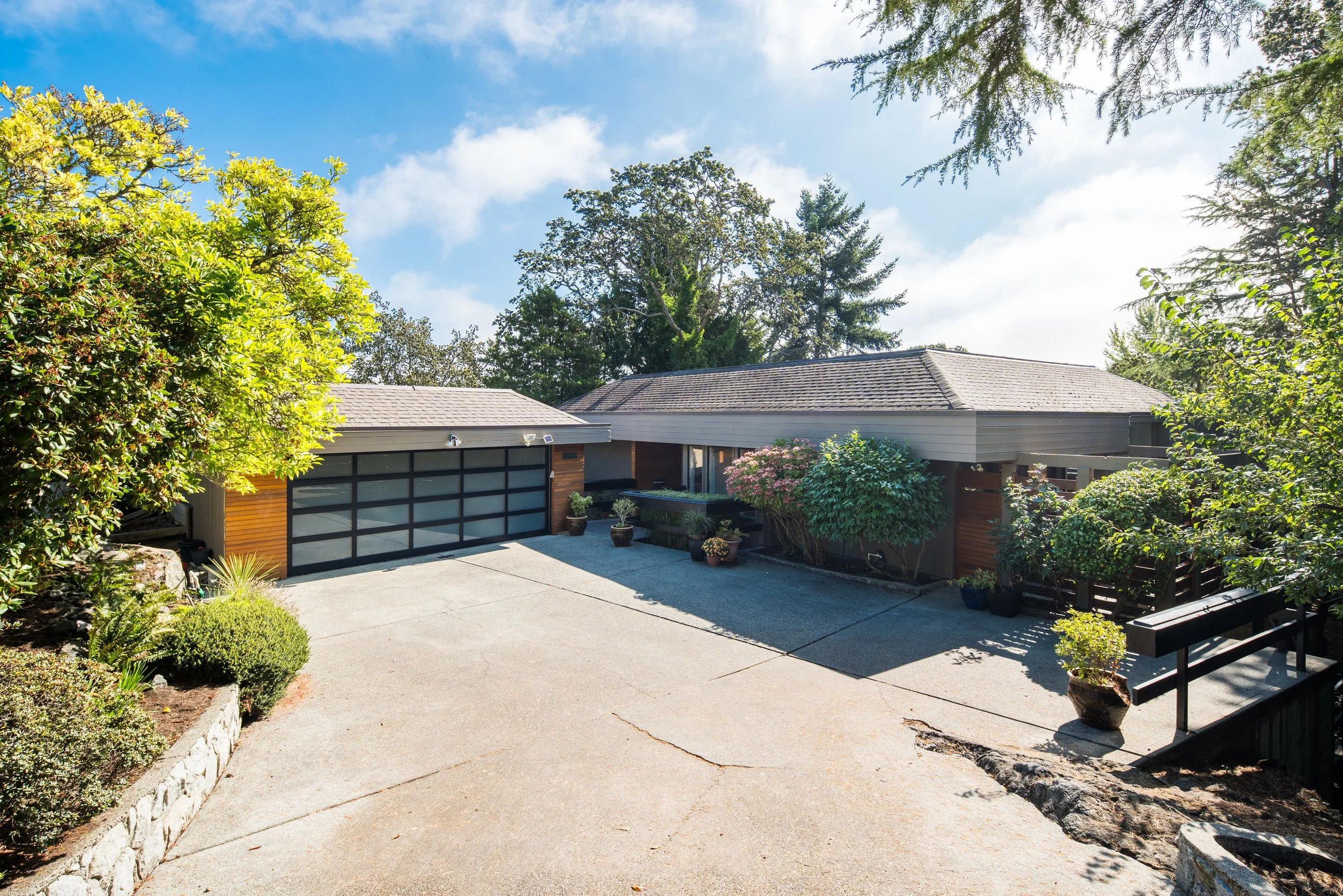 MacLeod Group | Sotheby's Realty Victoria, BC