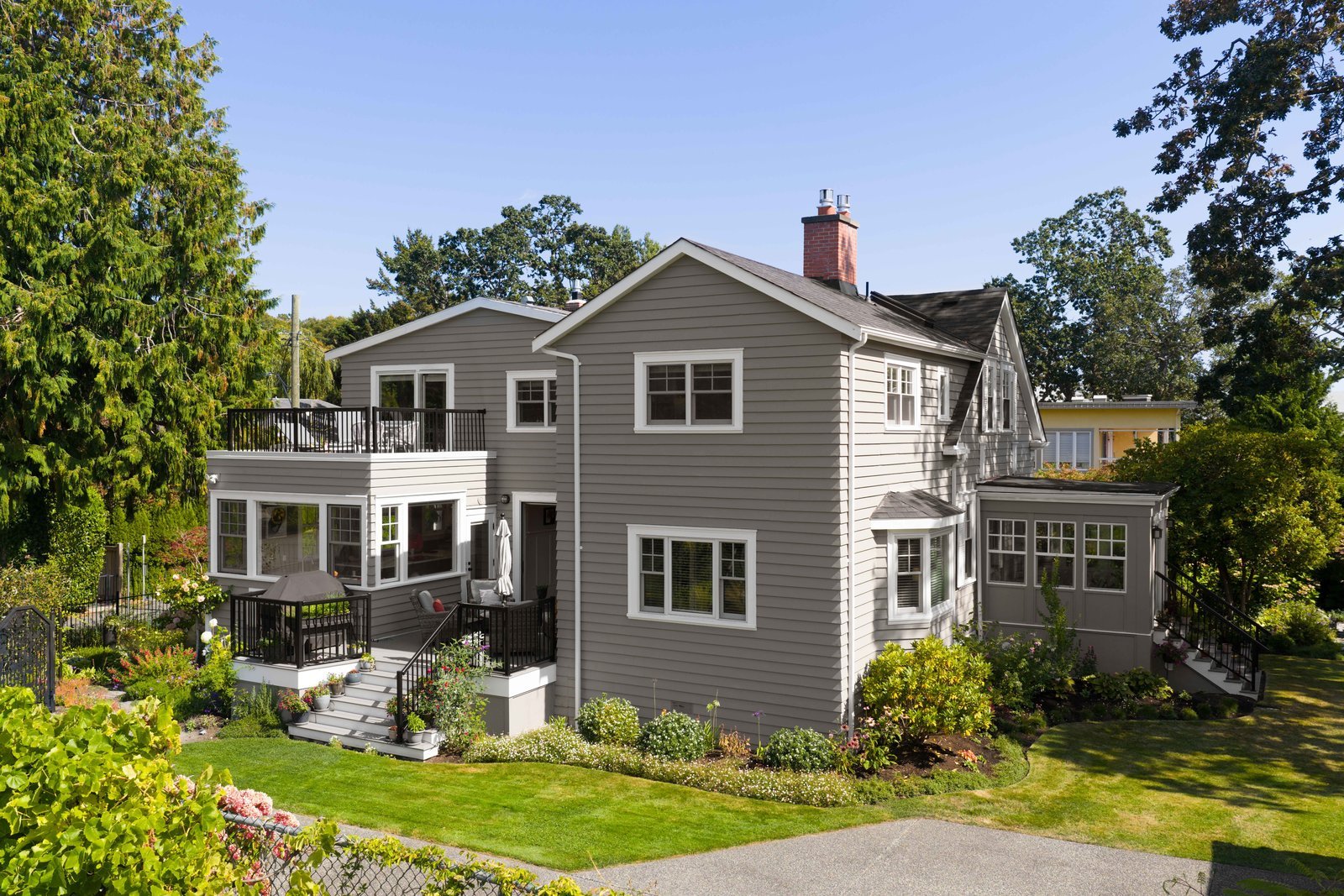 2655 Shady Lane, Oak Bay, BC | Discerning Character — MacLeod Group ...