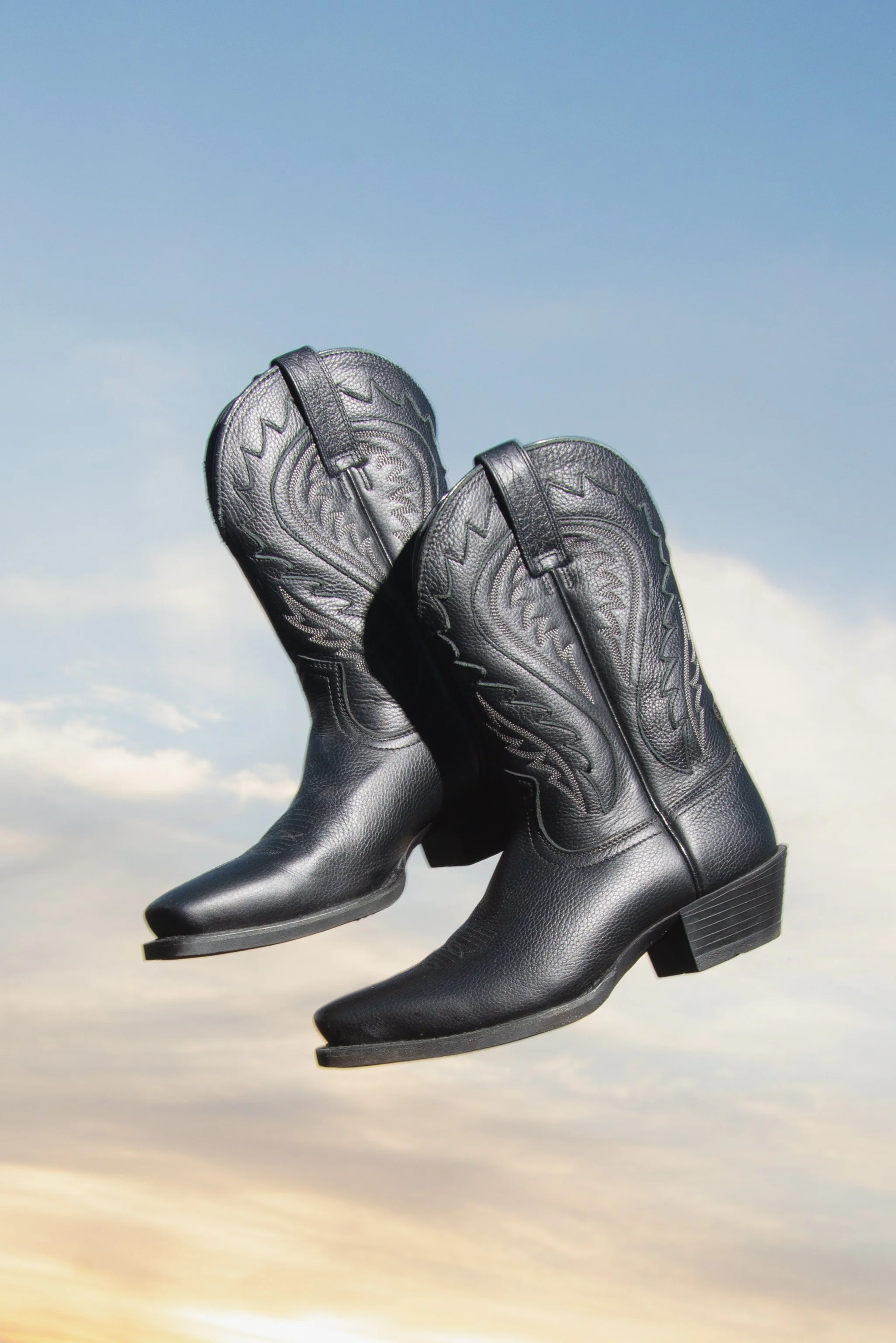 Lauren Roche — FLOAT