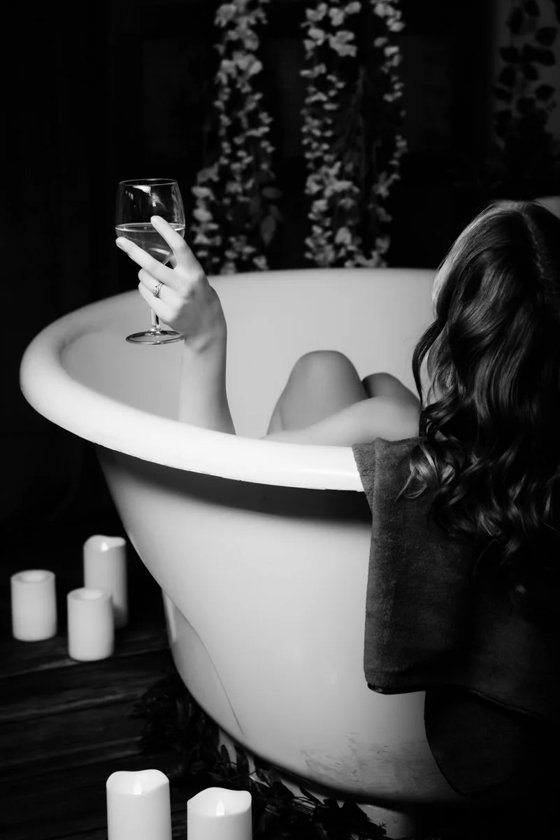 Studio Set Series: The Bathtub ~ Boudoir Photography ~ Vancouver, WA ...