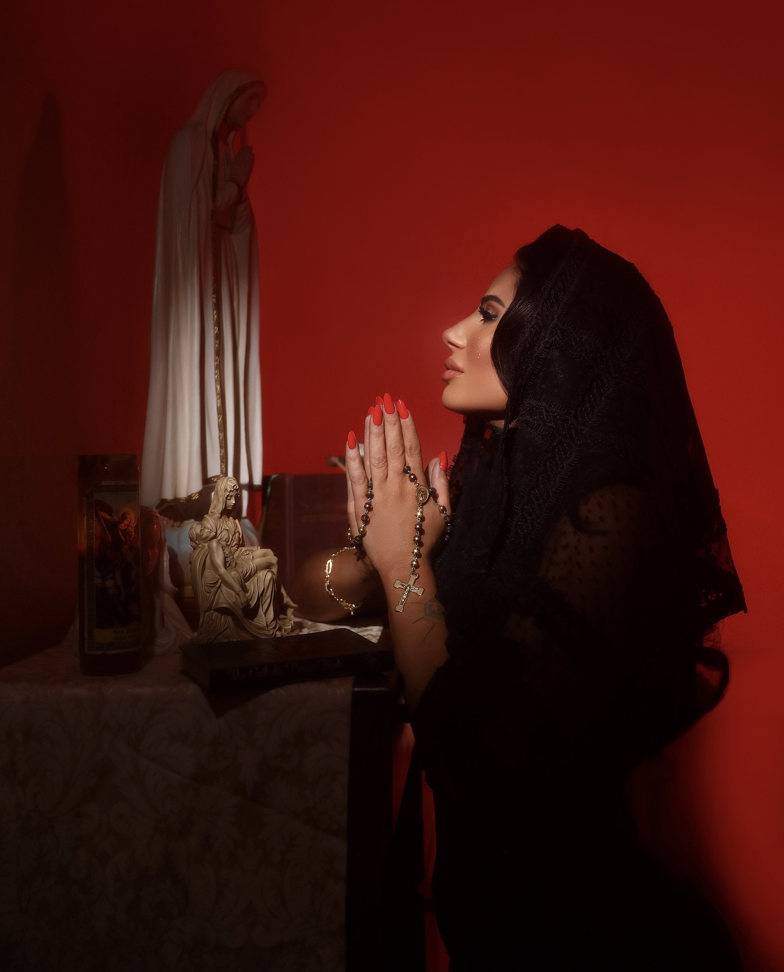 Mikalah Gordon - So Much More Than An American Idol — Jejune Magazine