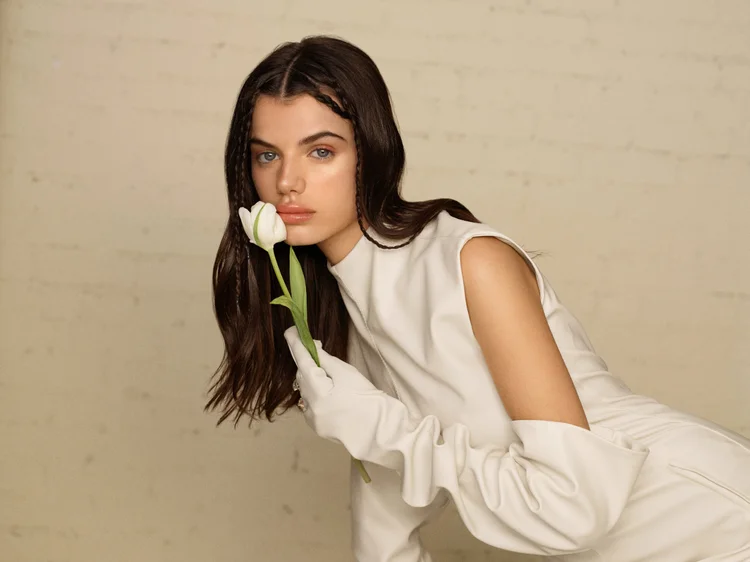 SONIA On Romance, Reflection, And The Refugee Crisis — Jejune Magazine