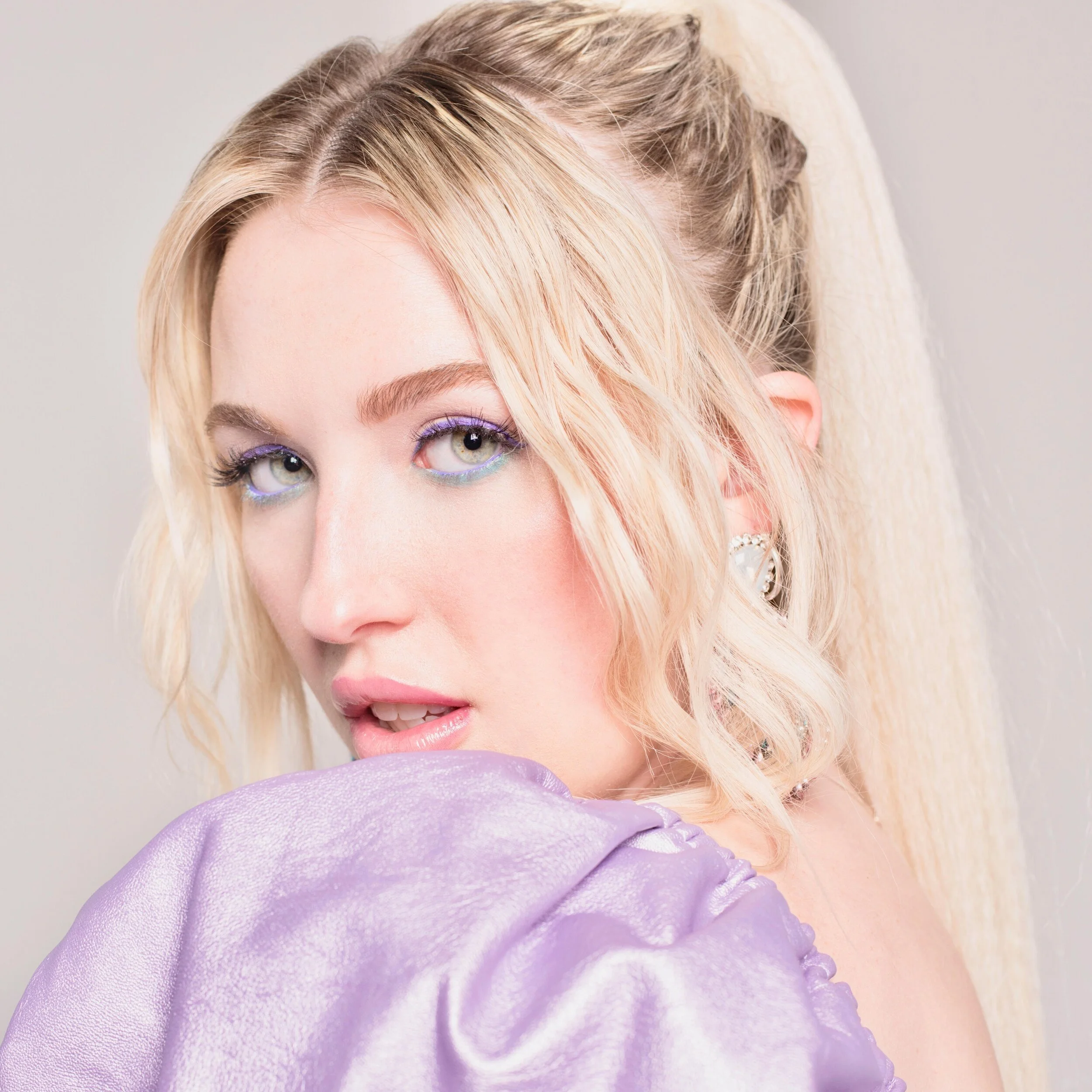 Elli Moore: Women Breaking Boundaries in Music Production — Jejune Magazine