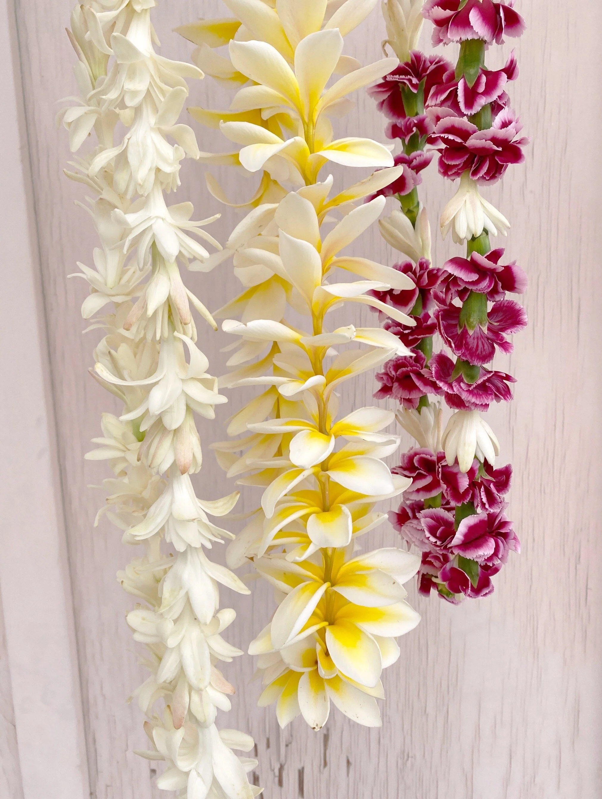 customizable lei styles — Hakus & Love
