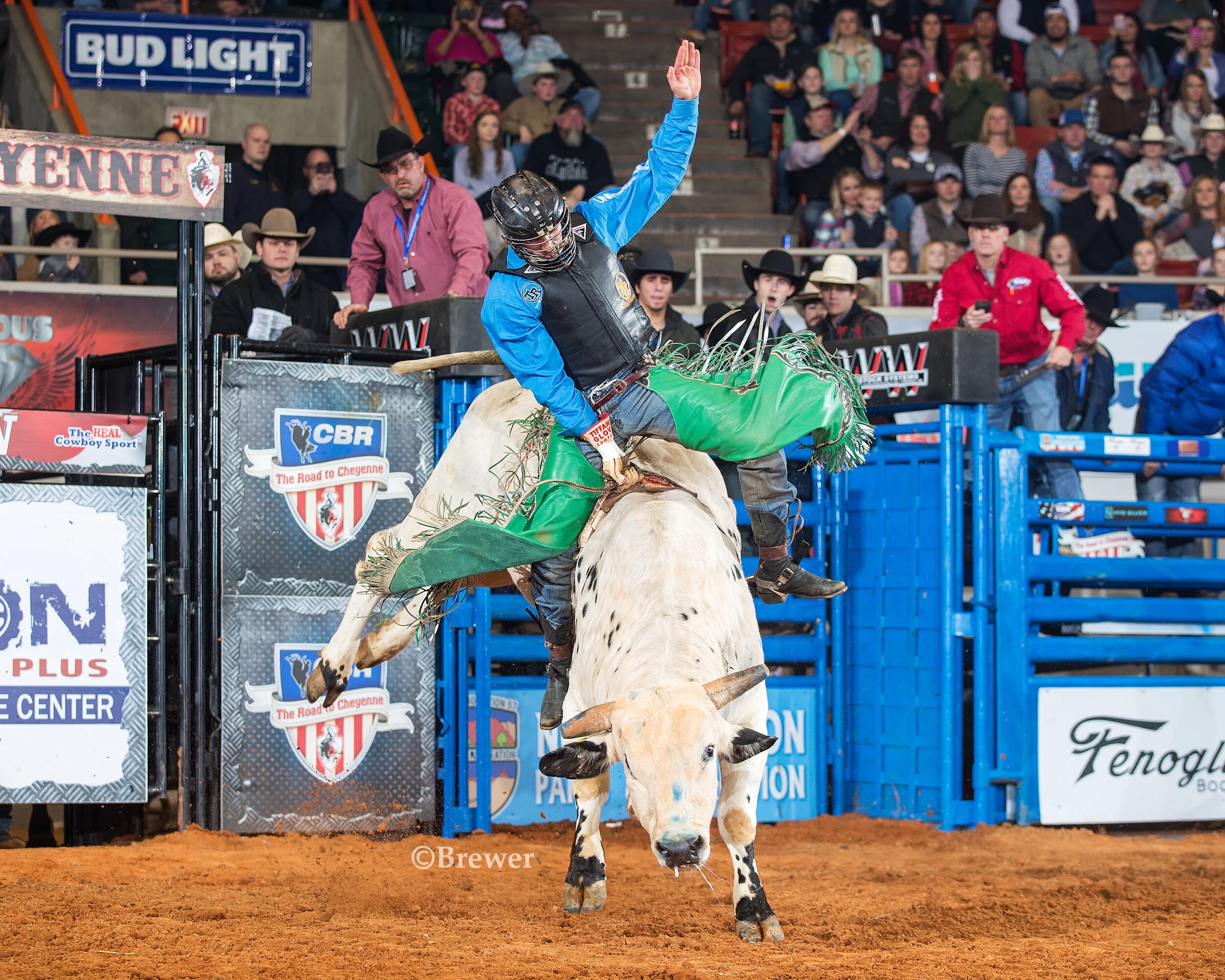 NFR Qualifier Jeff Askey — Tuff Hedeman Bull Riding