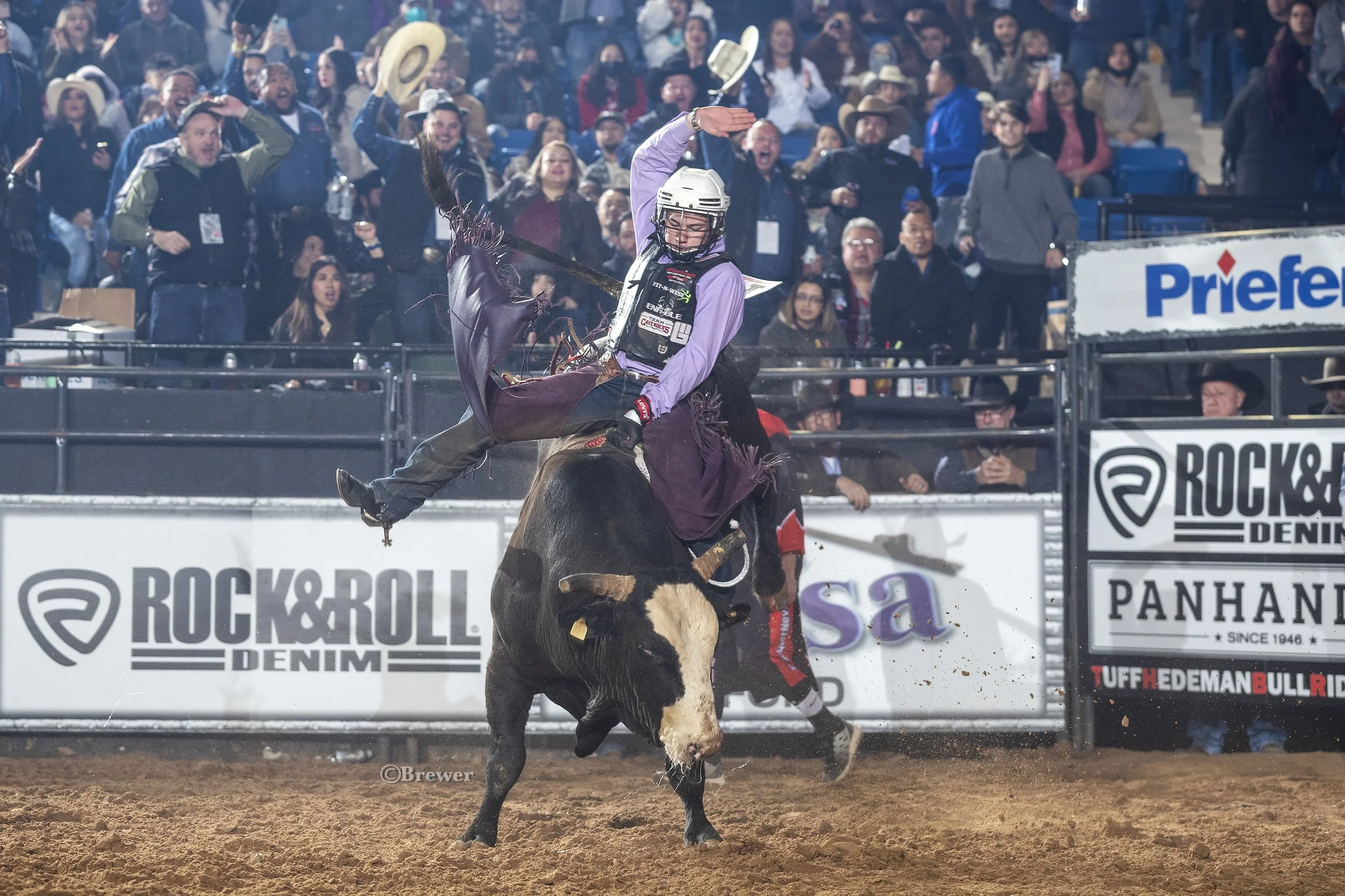 JARBOE DEBUTS IN EL PASO FOR THE WIN — Tuff Hedeman Bull Riding