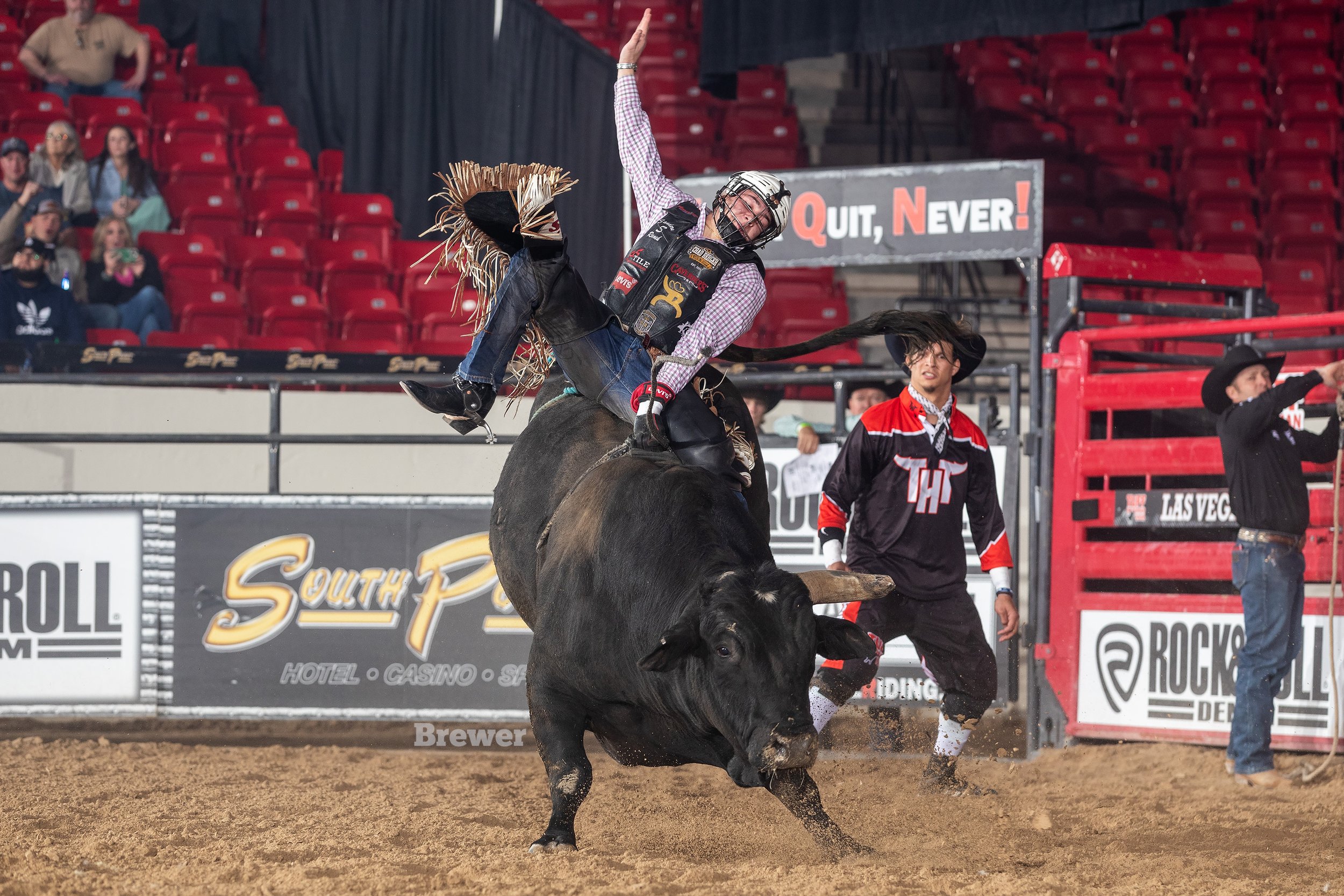 John Crimber Goes 3 for 3 to win his first Tuff Hedeman Bull Riding ...