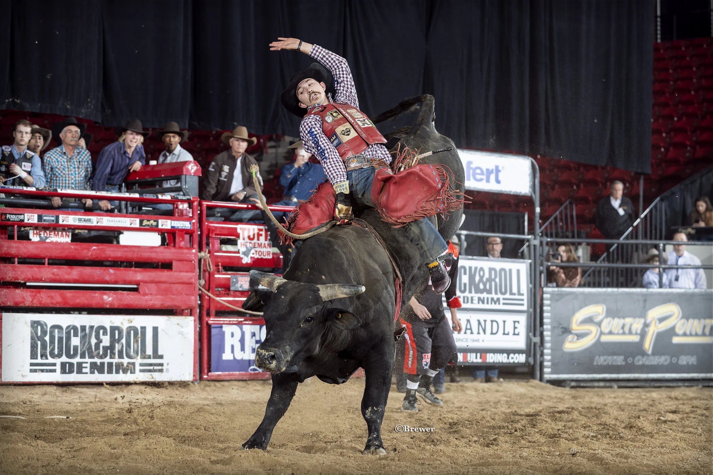 News — Tuff Hedeman Bull Riding