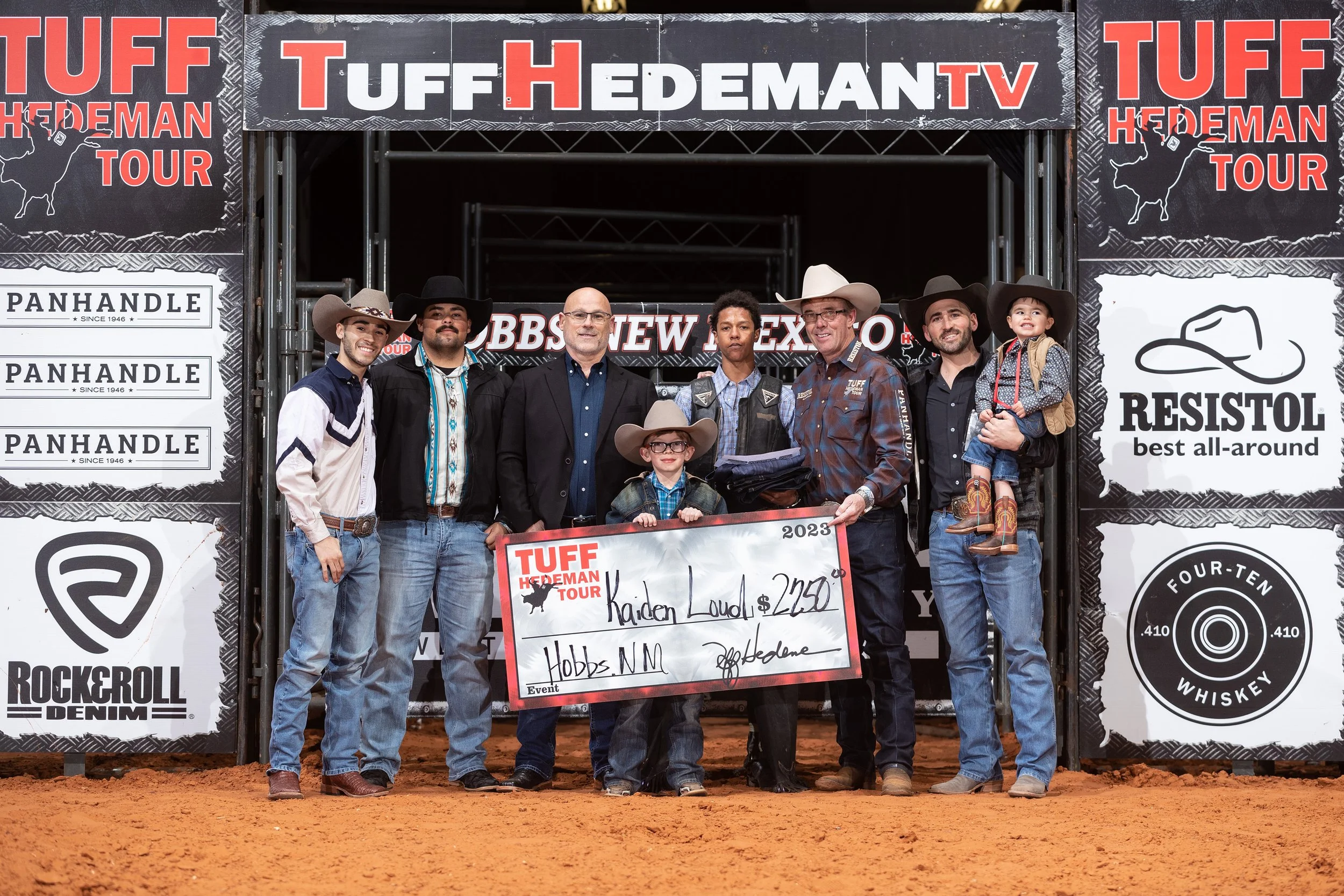 18-year old Kaiden Loud wins the average title at Hobbs Tuff Hedeman ...