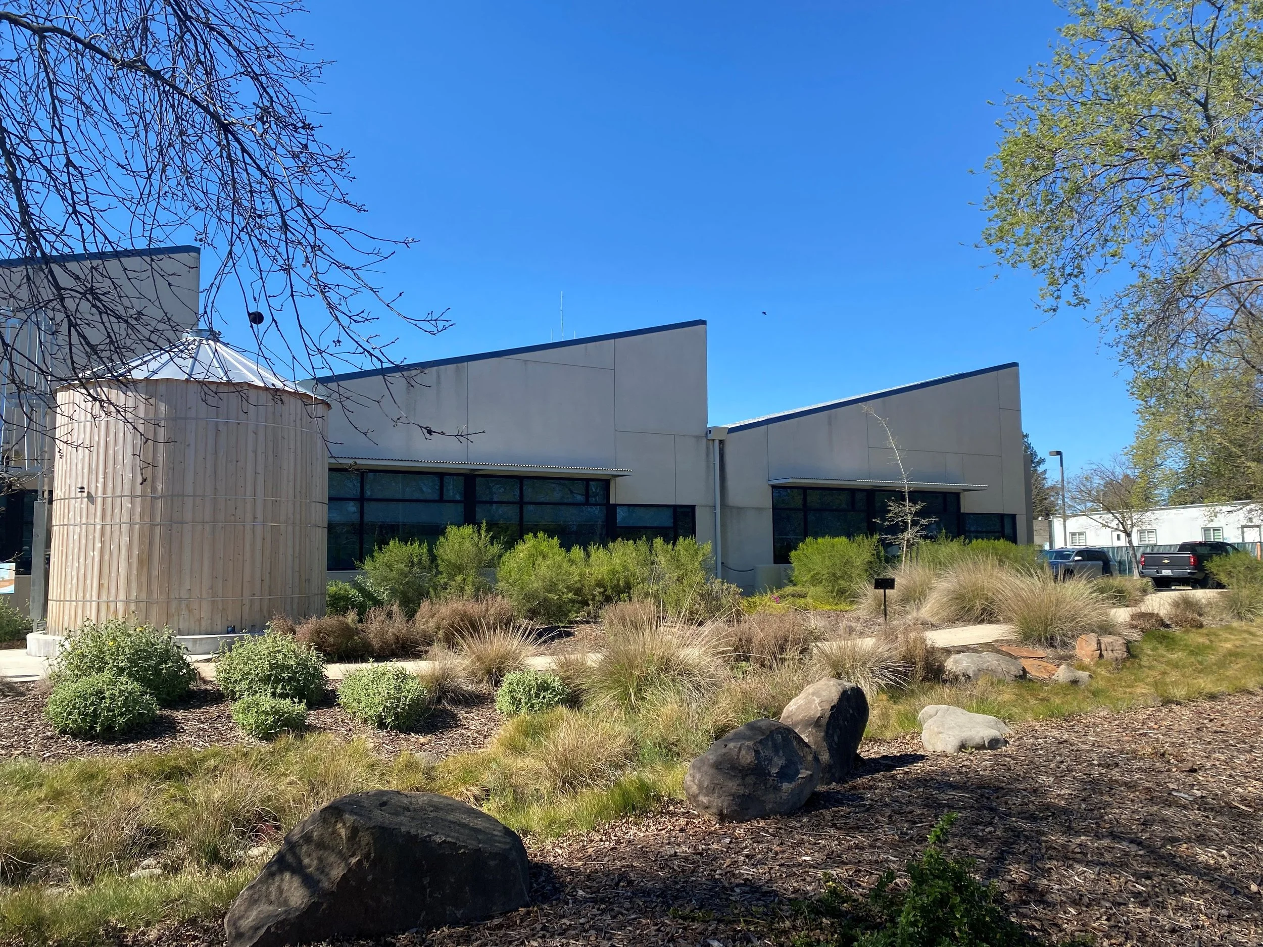 Sacramento Mayor, State, local leaders urge residents to conserve water ...