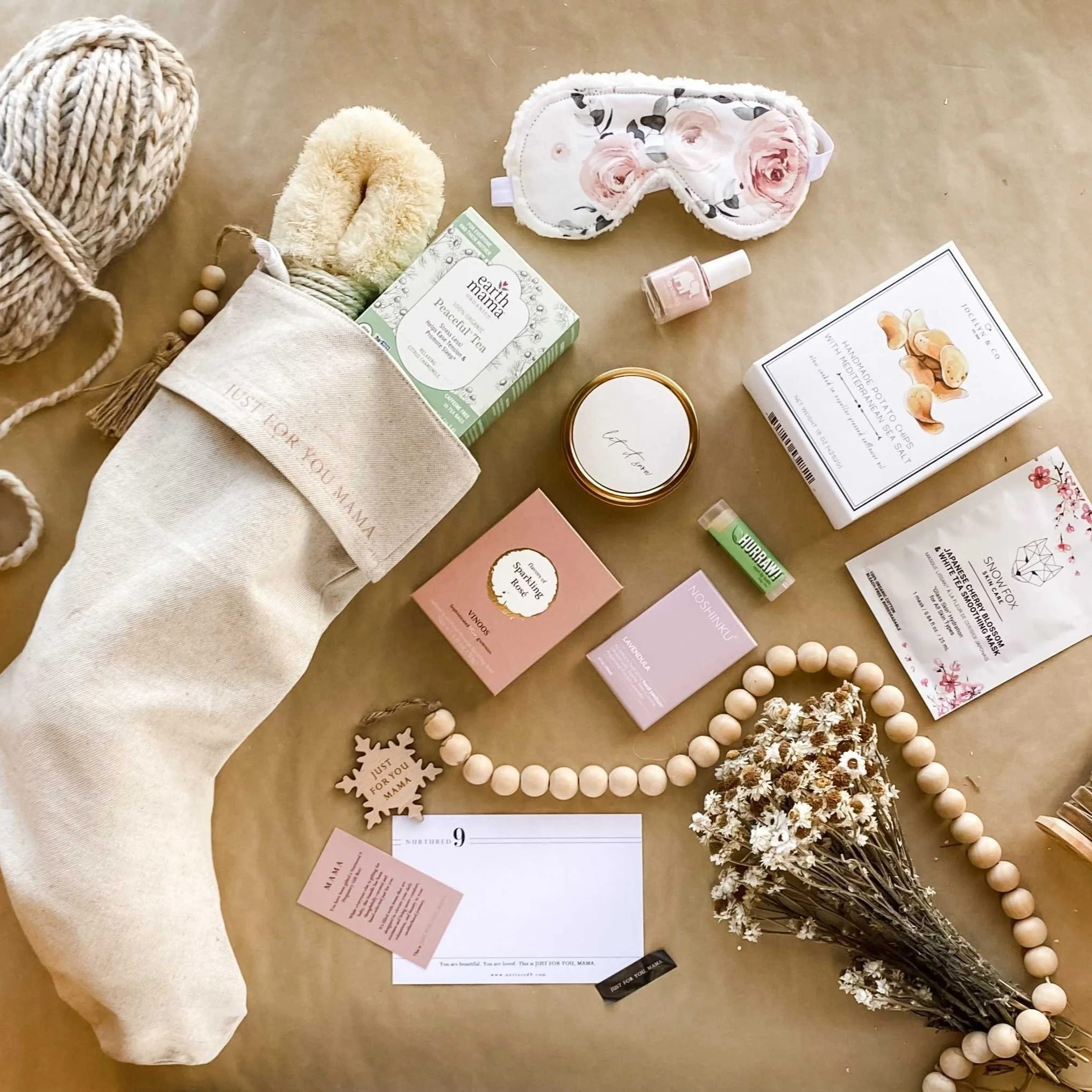 Holiday Gifts for Pregnant Women & New Moms | Nurtured 9