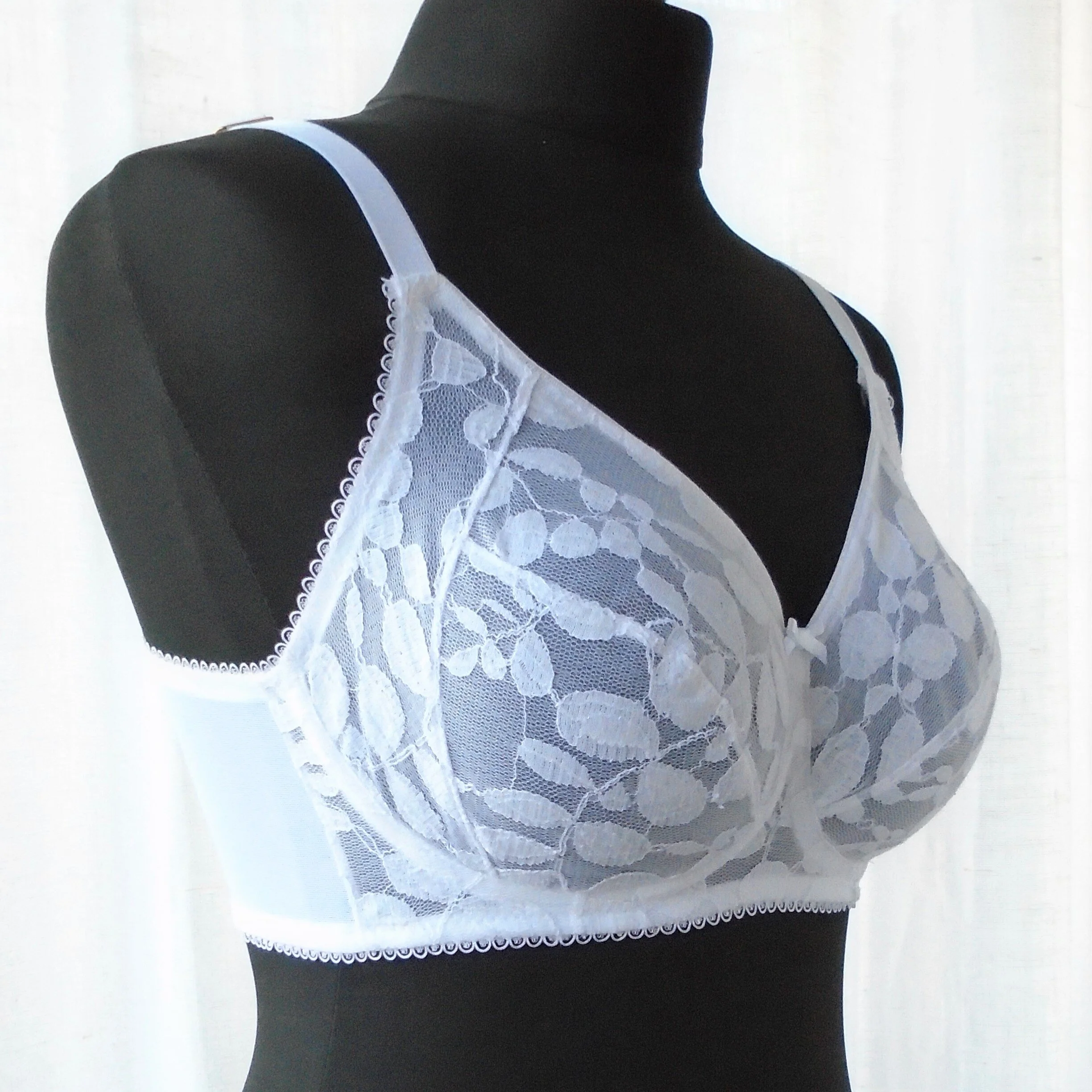 Lanai Wireless Bra Pattern - Which Size Set to Choose? — LilypaDesigns