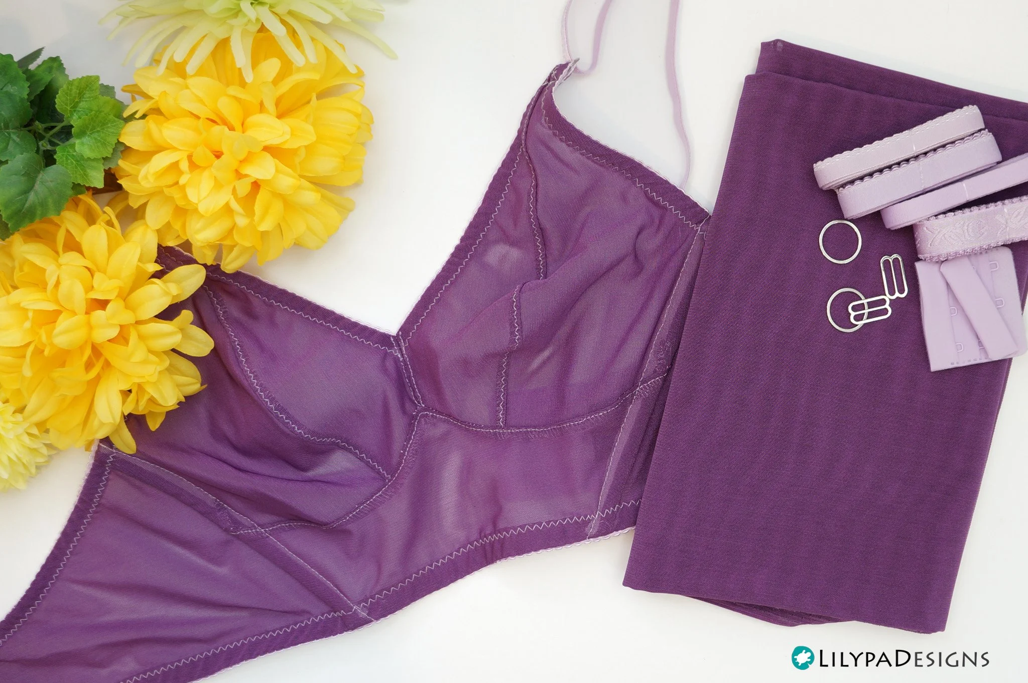 Koma Wireless Bra Pattern = DD-GG — LilypaDesigns