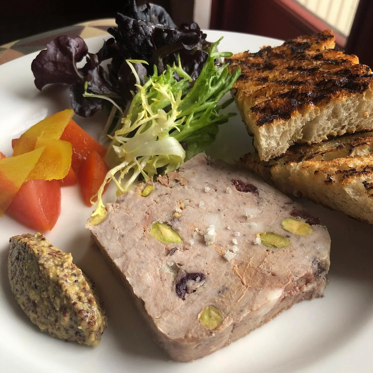 About — Slate Bleu Restaurant