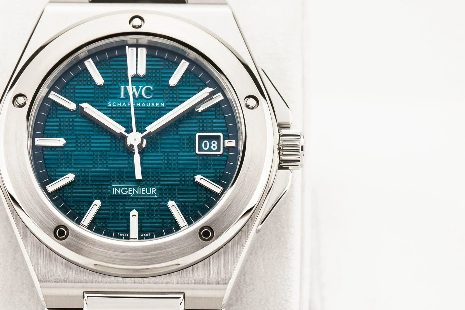 IWC Ingenieur Automatic 40mm Aqua IW328903 — Watch Exchange Co.