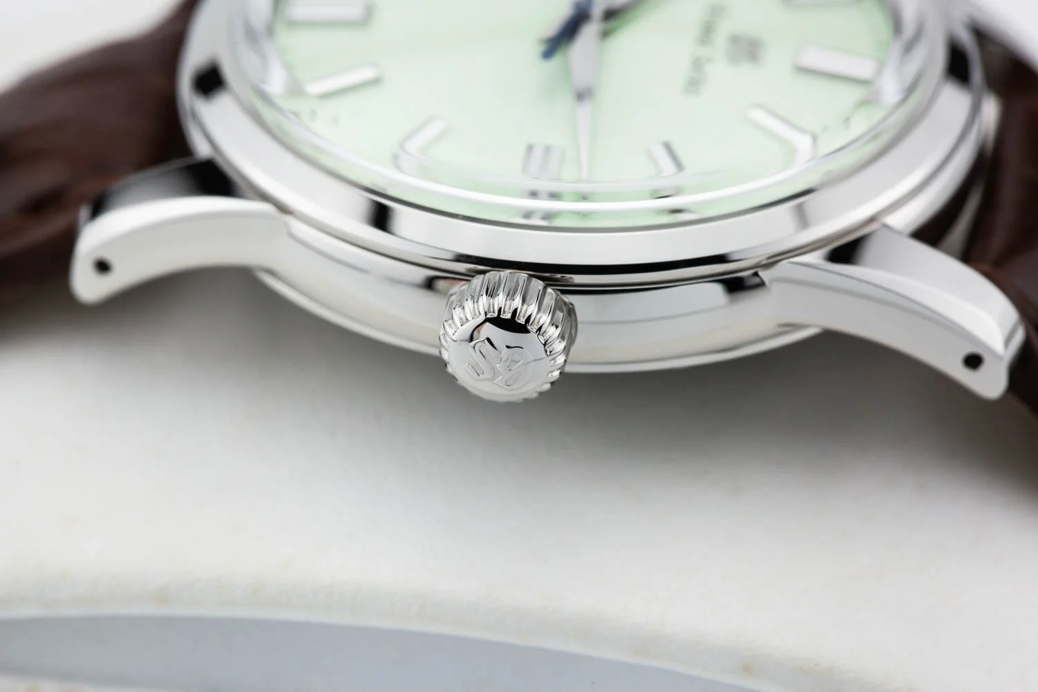Grand Seiko Genbi Valley Limited Edition Light Green SBGW273 — Watch ...