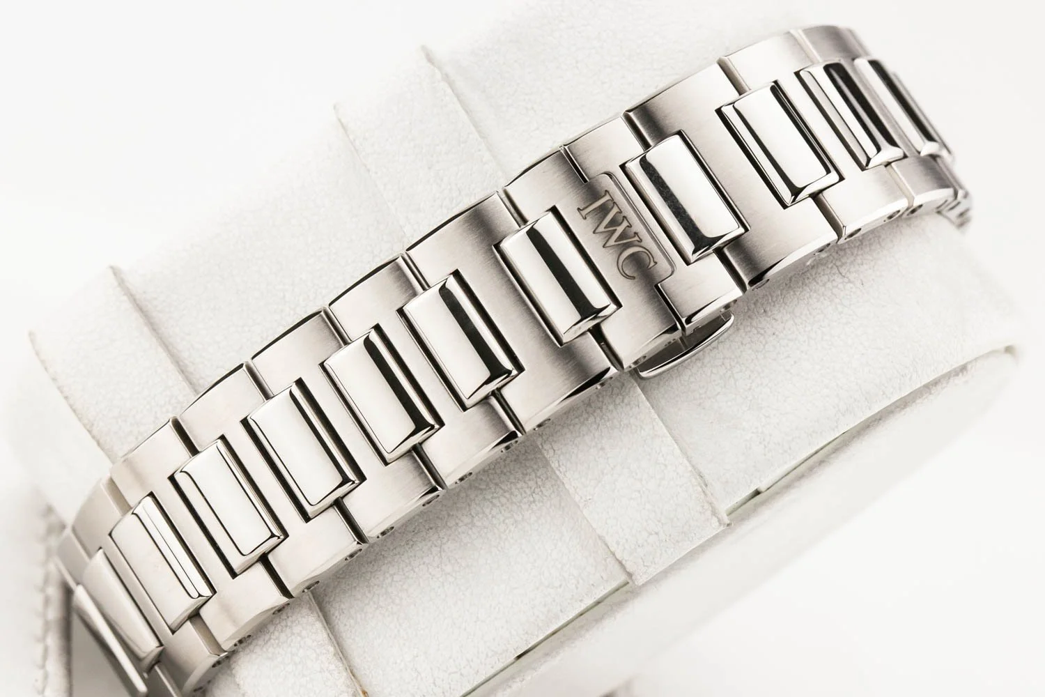 IWC Ingenieur Automatic 40mm Aqua IW328903 — Watch Exchange Co.