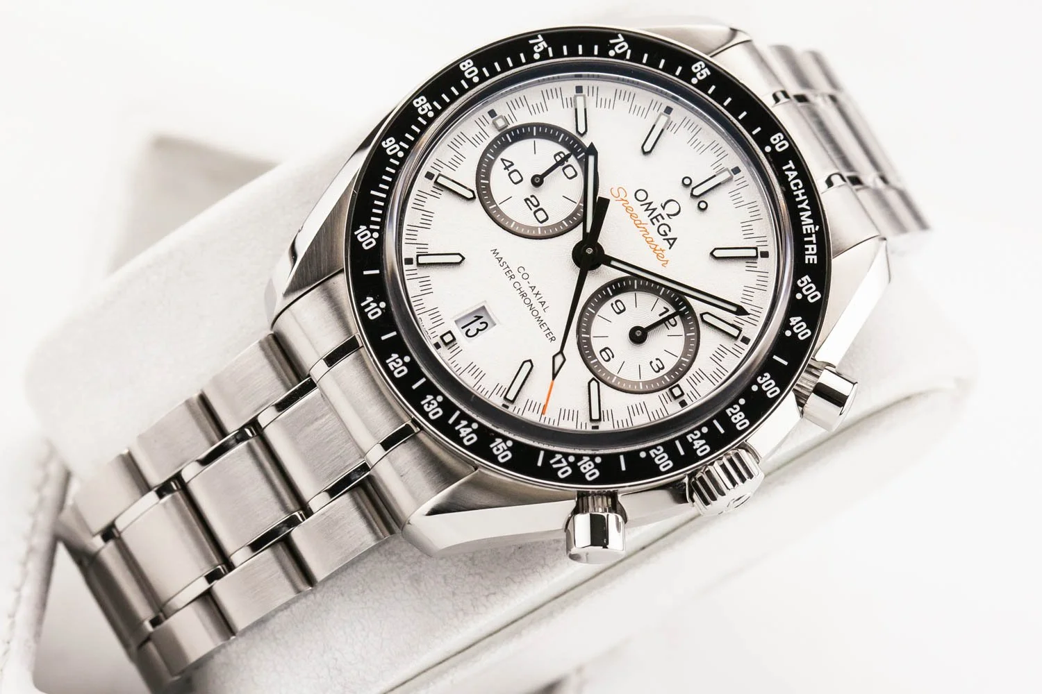 Omega Speedmaster Racing White 44.25mm 329.30.44.51.04.001 — Watch ...