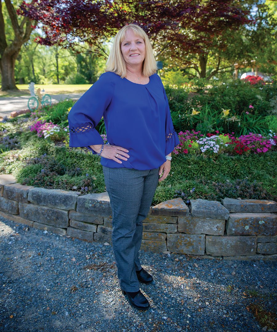 Tribute to Women: Rhonda Roberts — Four States Living Magazine