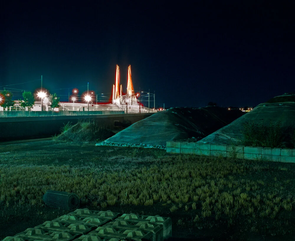 Film Friday Cinestill 800T Film Review with Sample Photos — The Codex