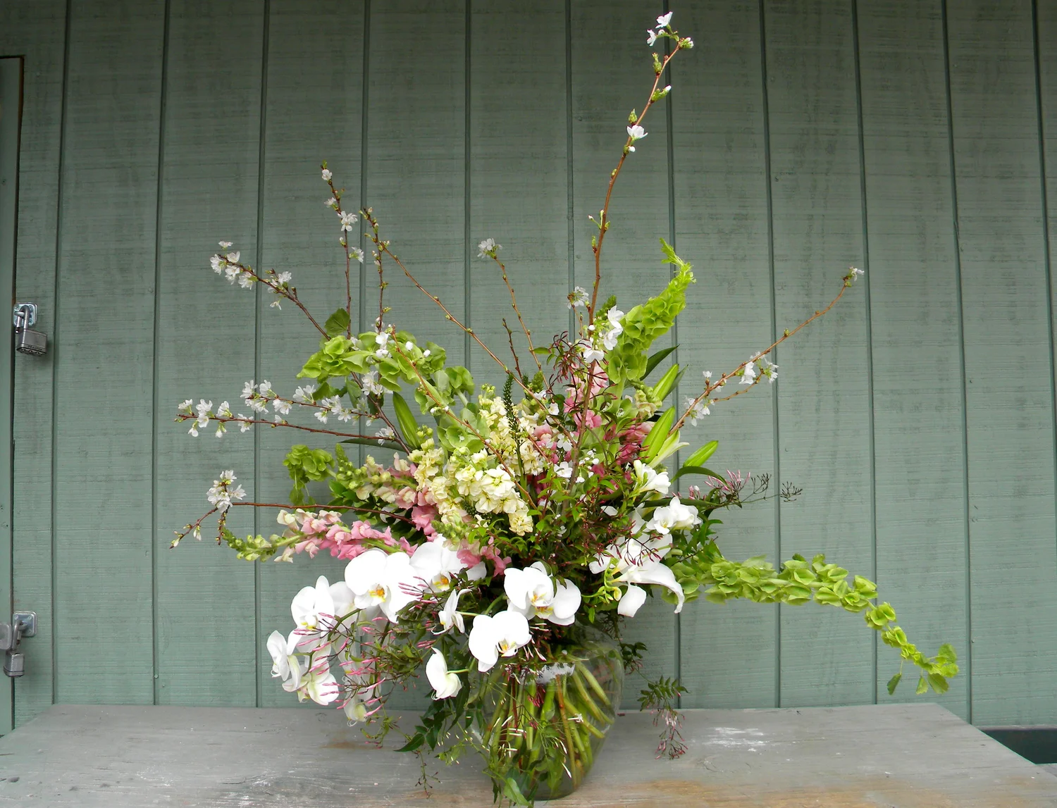 Fresh Arrangements — Mitch's Flowers