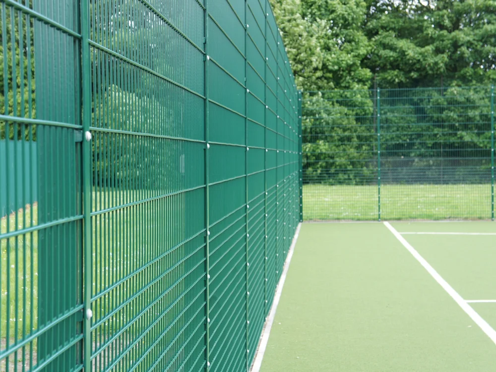 SPORTS REBOUND — B&L Fencing Services Ltd