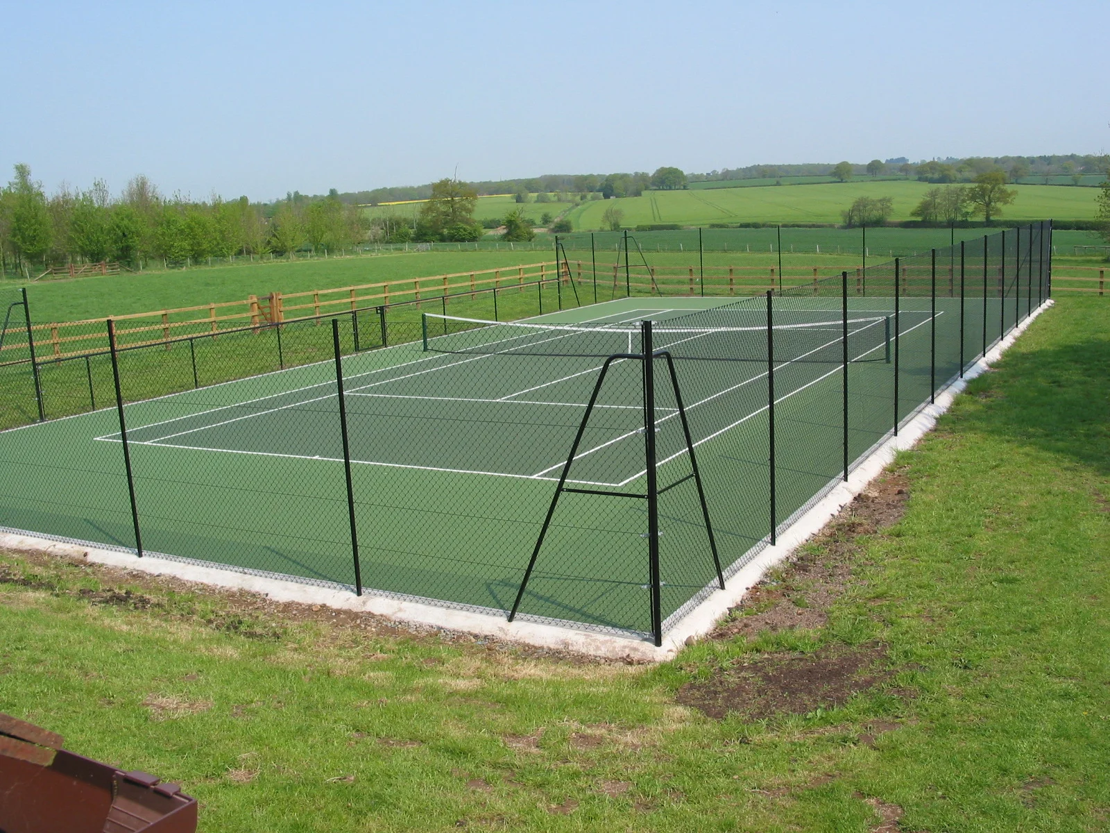 CHAINLINK MESH — B&L Fencing Services Ltd