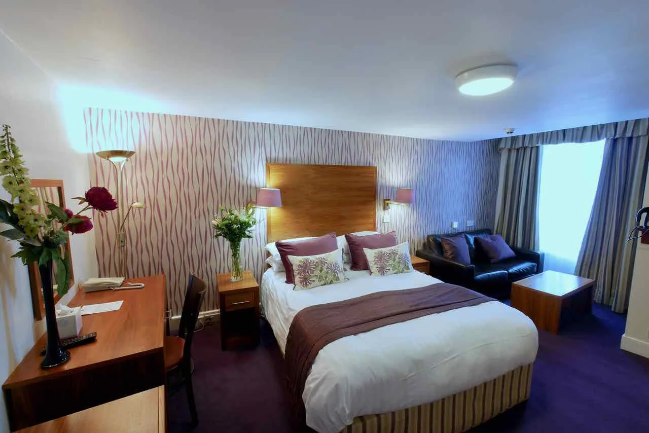 Book online and check availability — Selkirk Arms Hotel