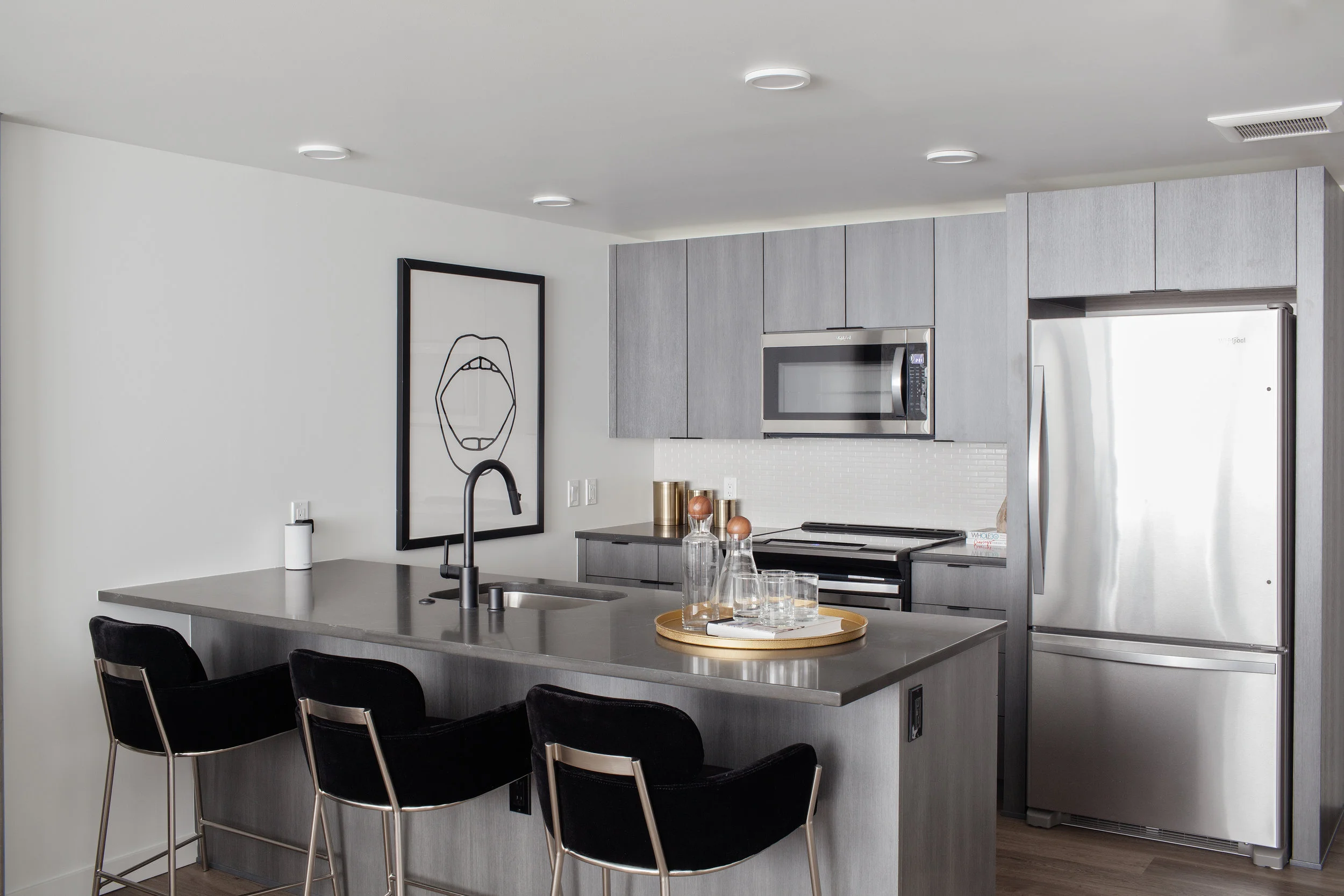 The Perry — Vida Design