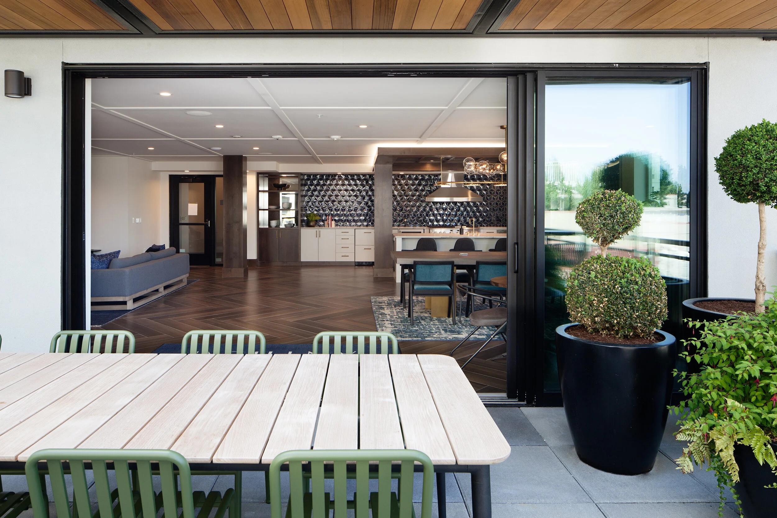 Anthem — Vida Design